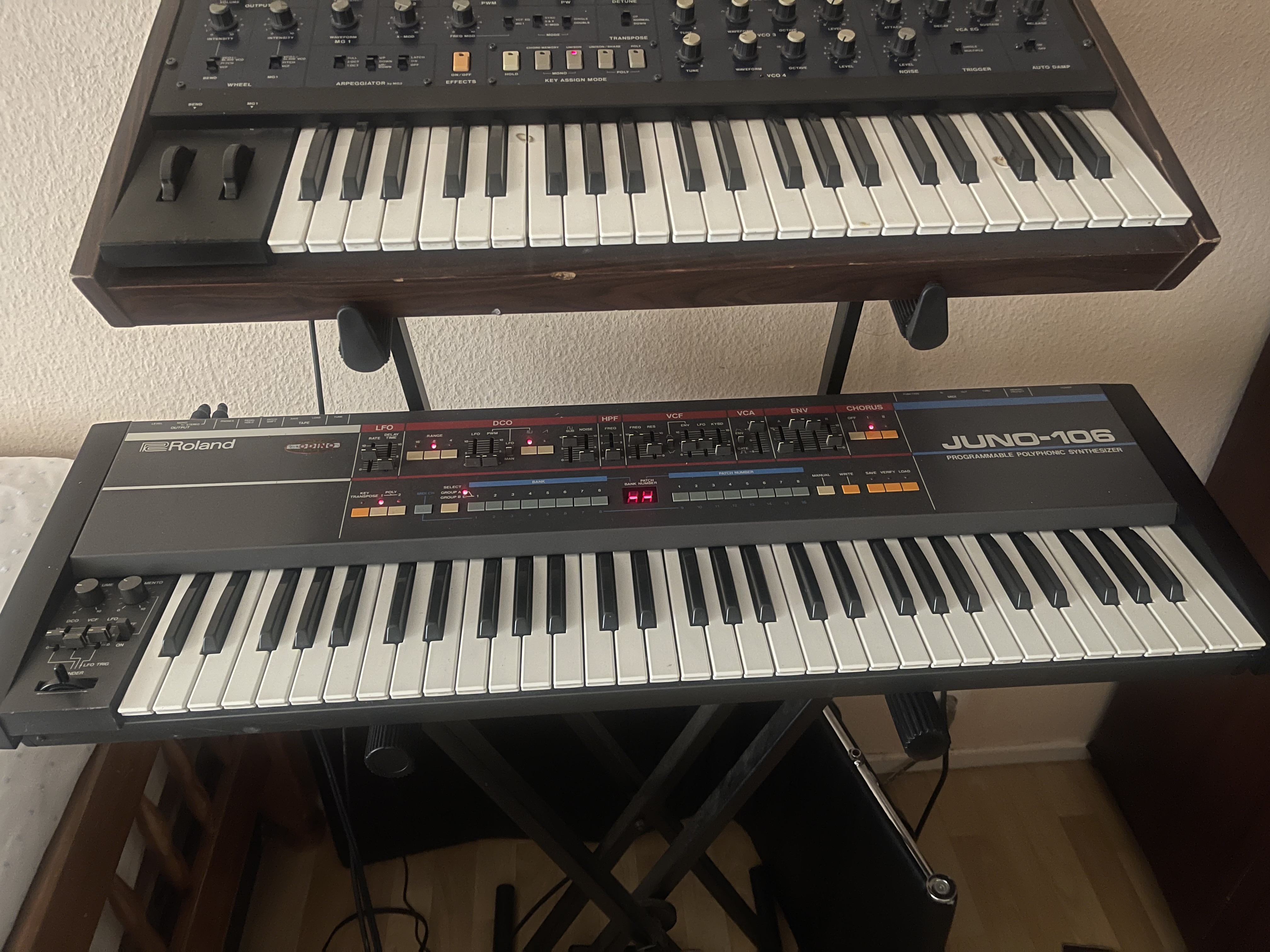 JUNO-106 - Roland JUNO-106 - Audiofanzine