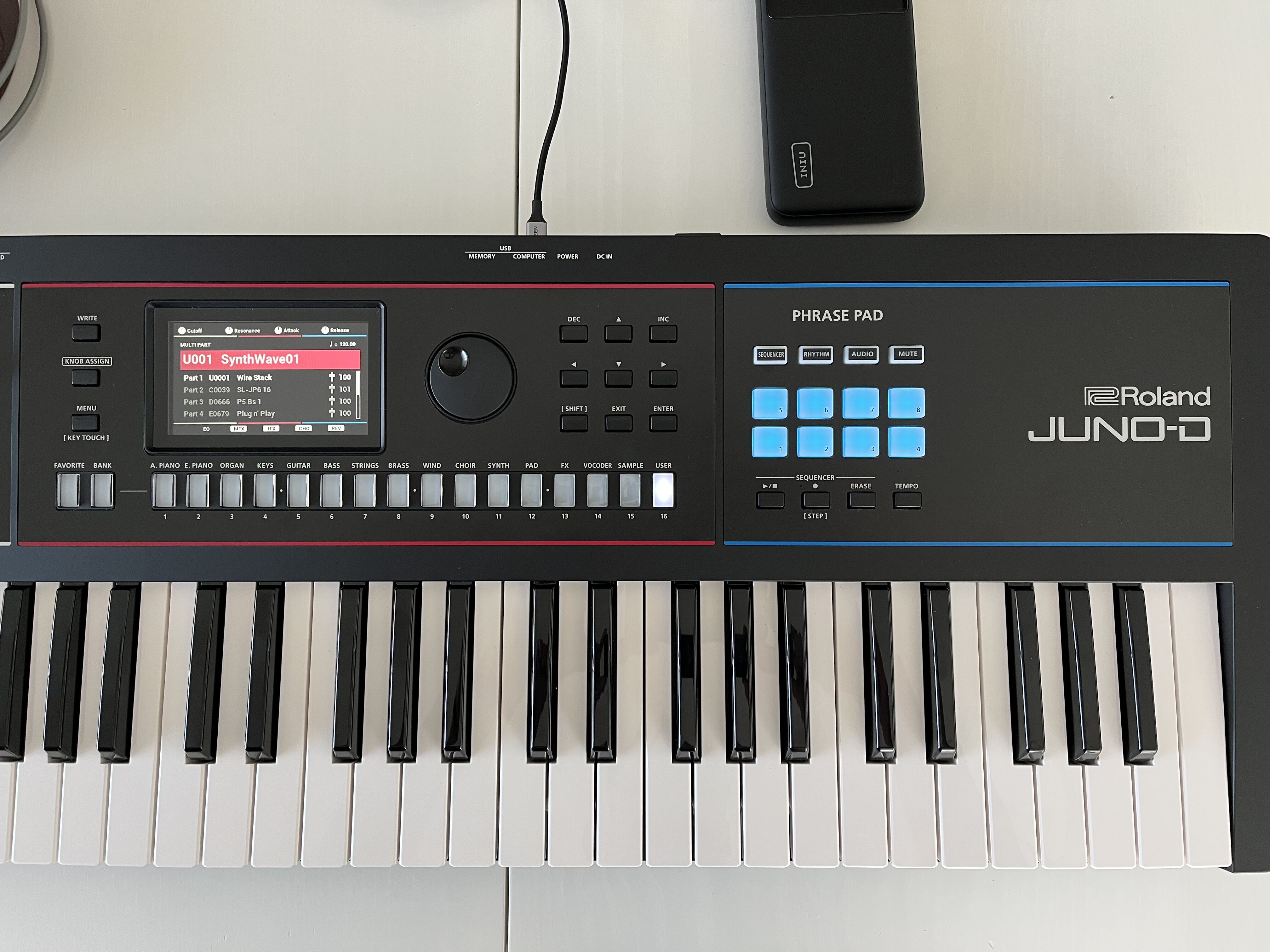 Juno-D6 - Roland Juno-D6 - Audiofanzine