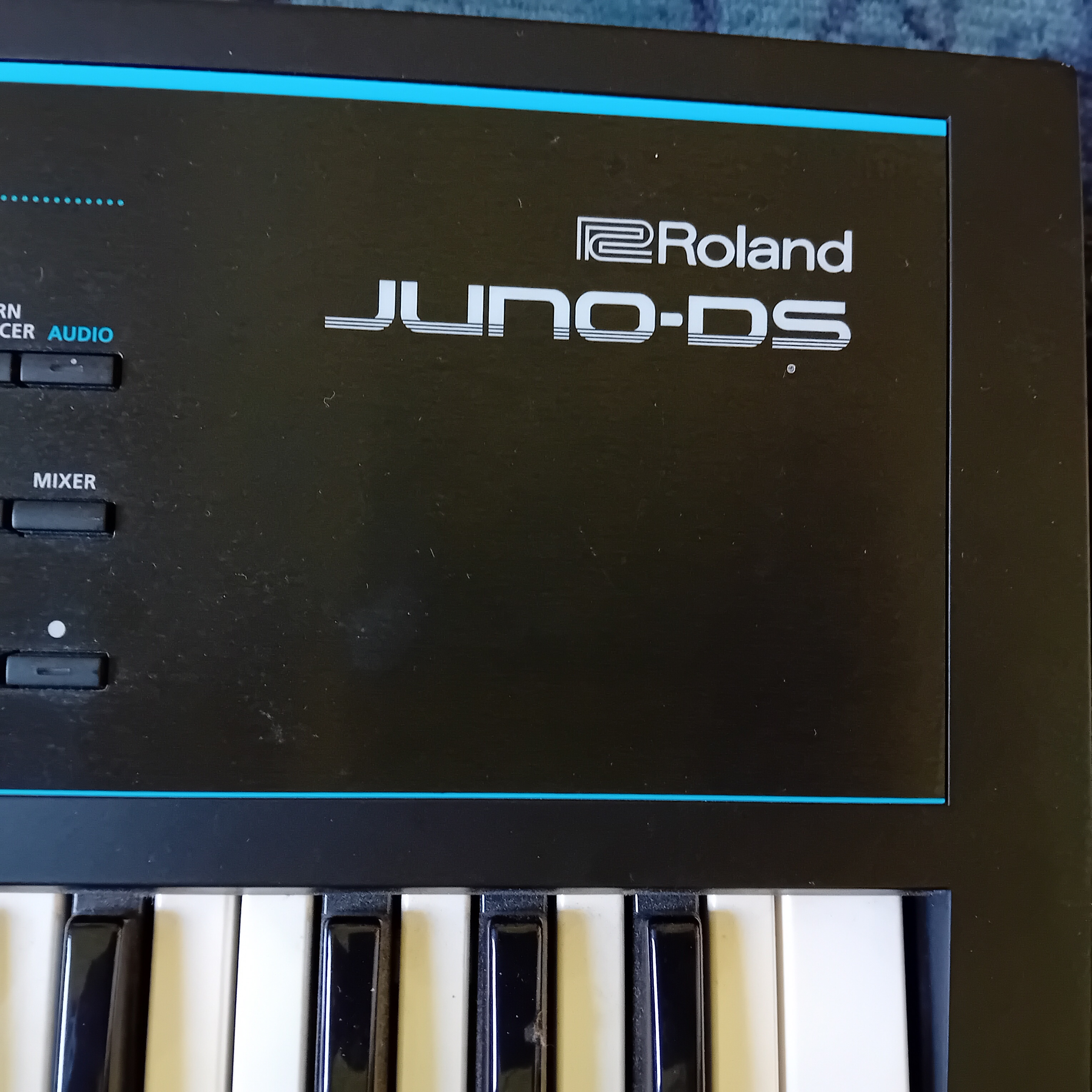 JUNO-DS61 - Roland JUNO-DS61 - Audiofanzine