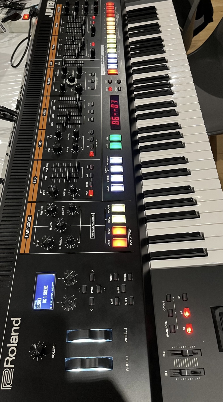 Jupiter-X - Roland Jupiter-X - Audiofanzine