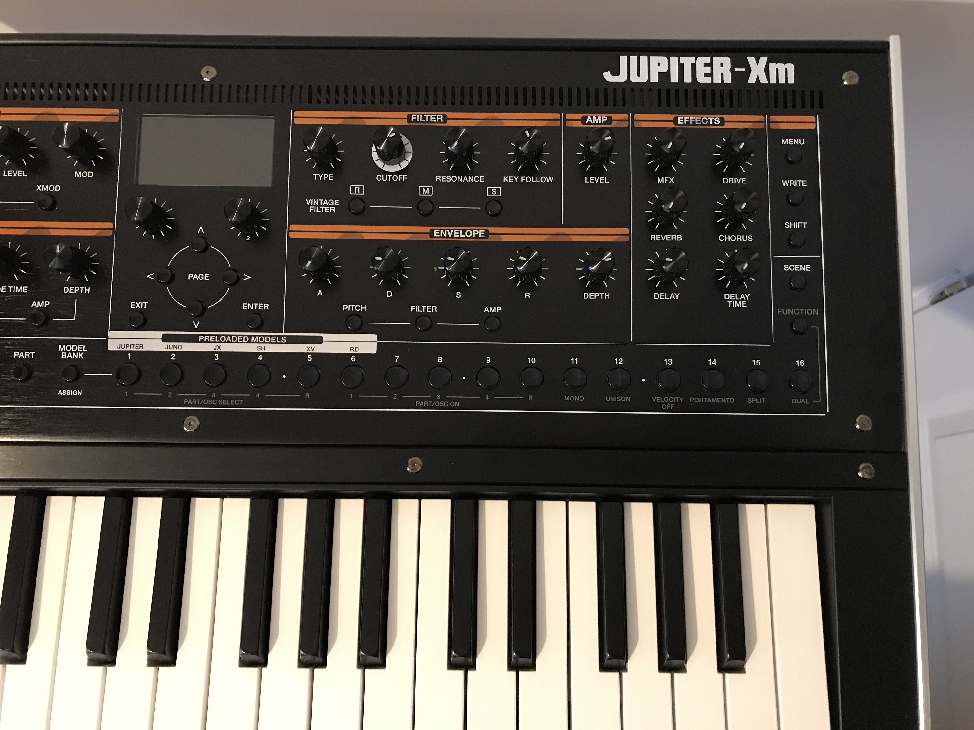 Jupiter-Xm - Roland Jupiter-Xm - Audiofanzine