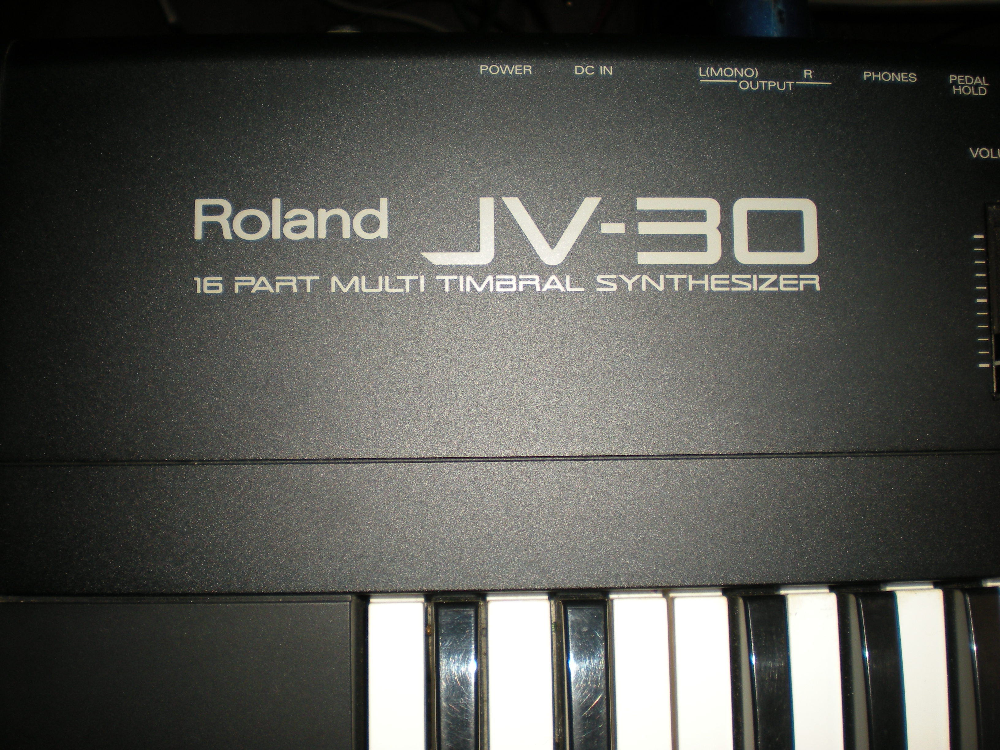 JV-30 - Roland JV-30 - Audiofanzine