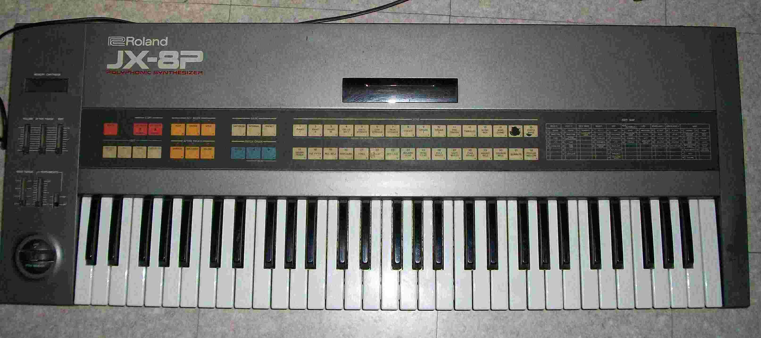 Roland JX-8P image (#100280) - Audiofanzine