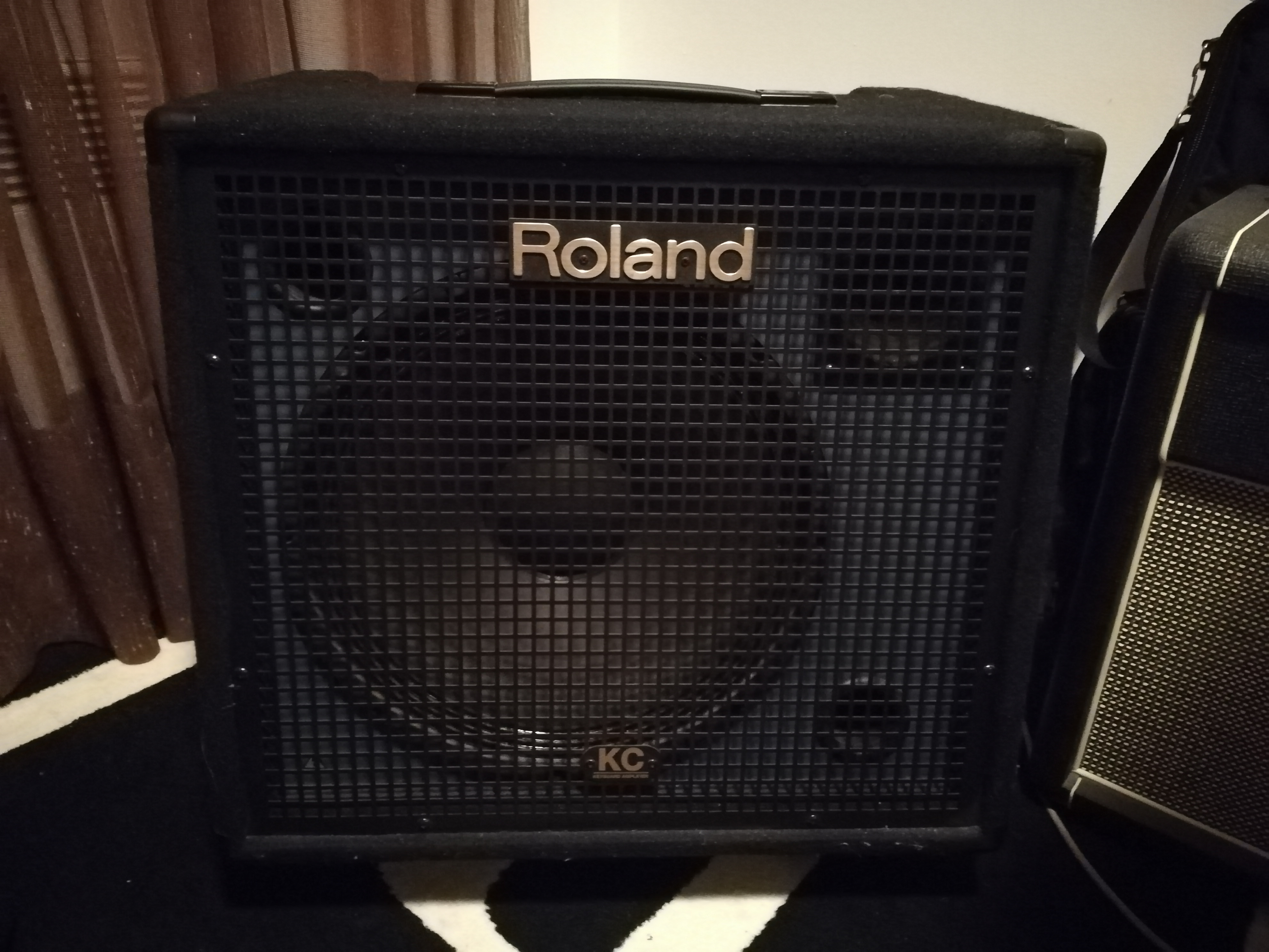 KC-550 - Roland KC-550 - Audiofanzine