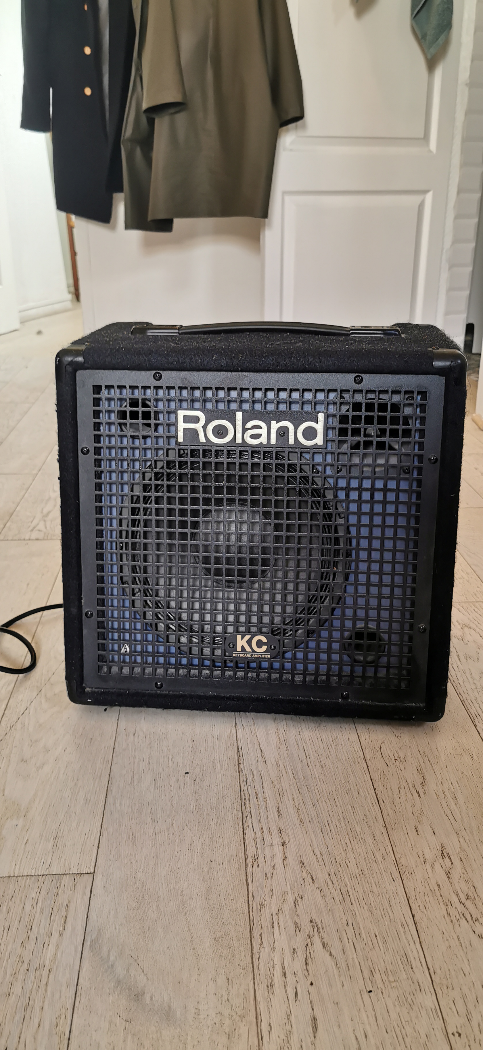 KC-60 - Roland KC-60 - Audiofanzine
