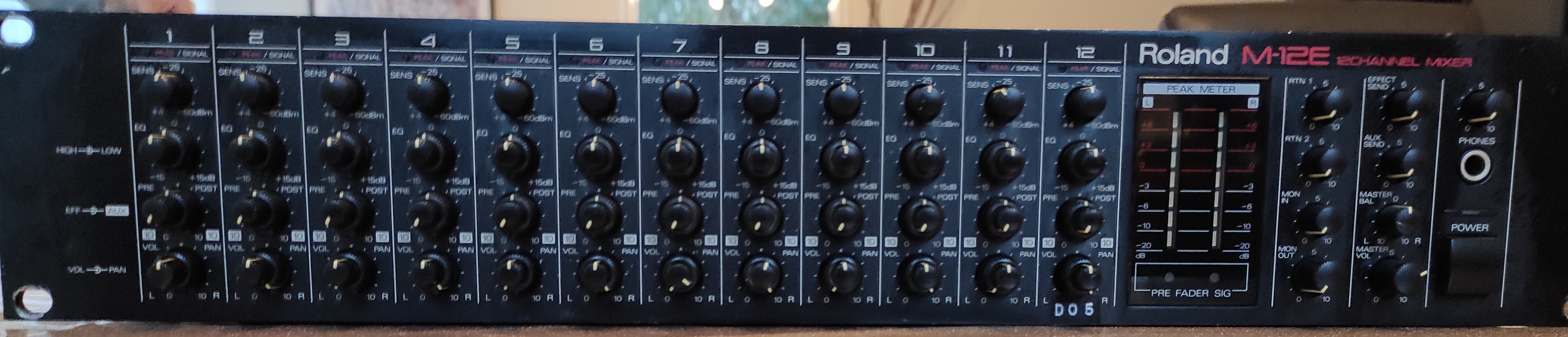M-12E - Roland M-12E - Audiofanzine