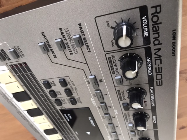 MC-303 - Roland MC-303 - Audiofanzine
