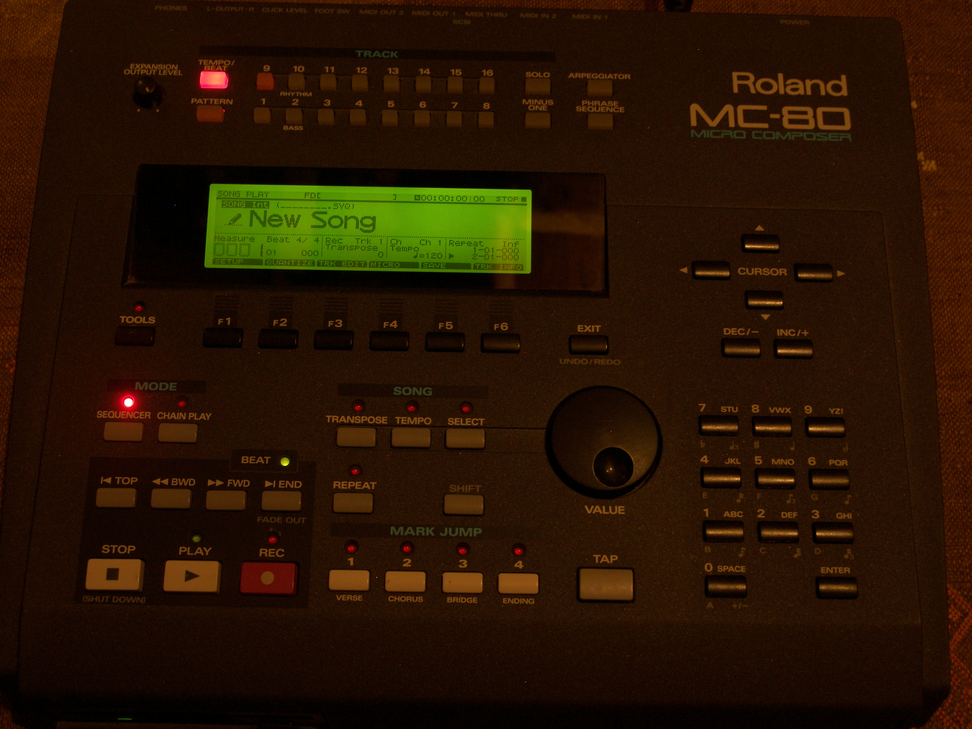 Roland MC-80 image (#434595) - Audiofanzine
