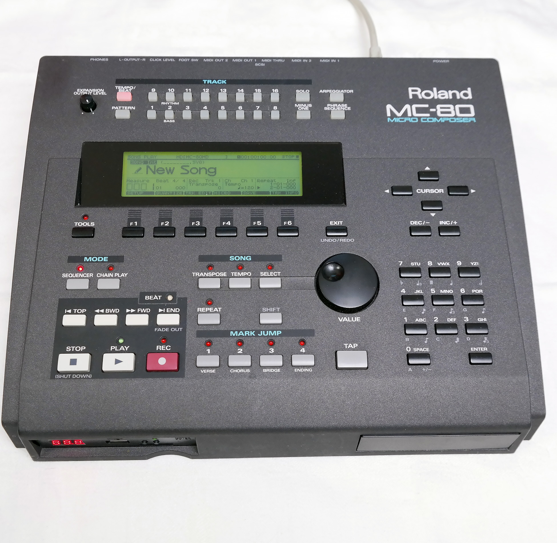 MC-80 - Roland MC-80 - Audiofanzine