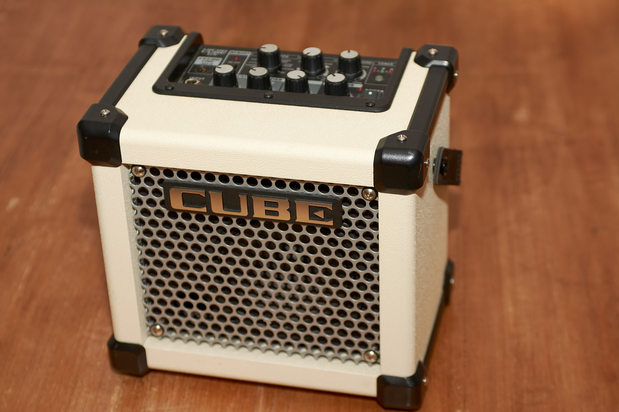 Micro Cube GX - Roland Micro Cube GX - Audiofanzine