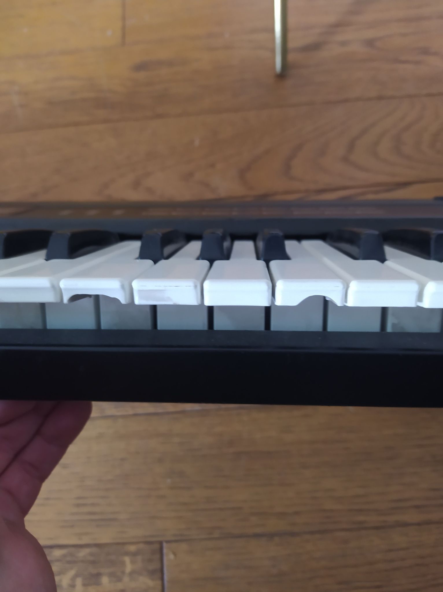 PG-300 - Roland PG-300 - Audiofanzine