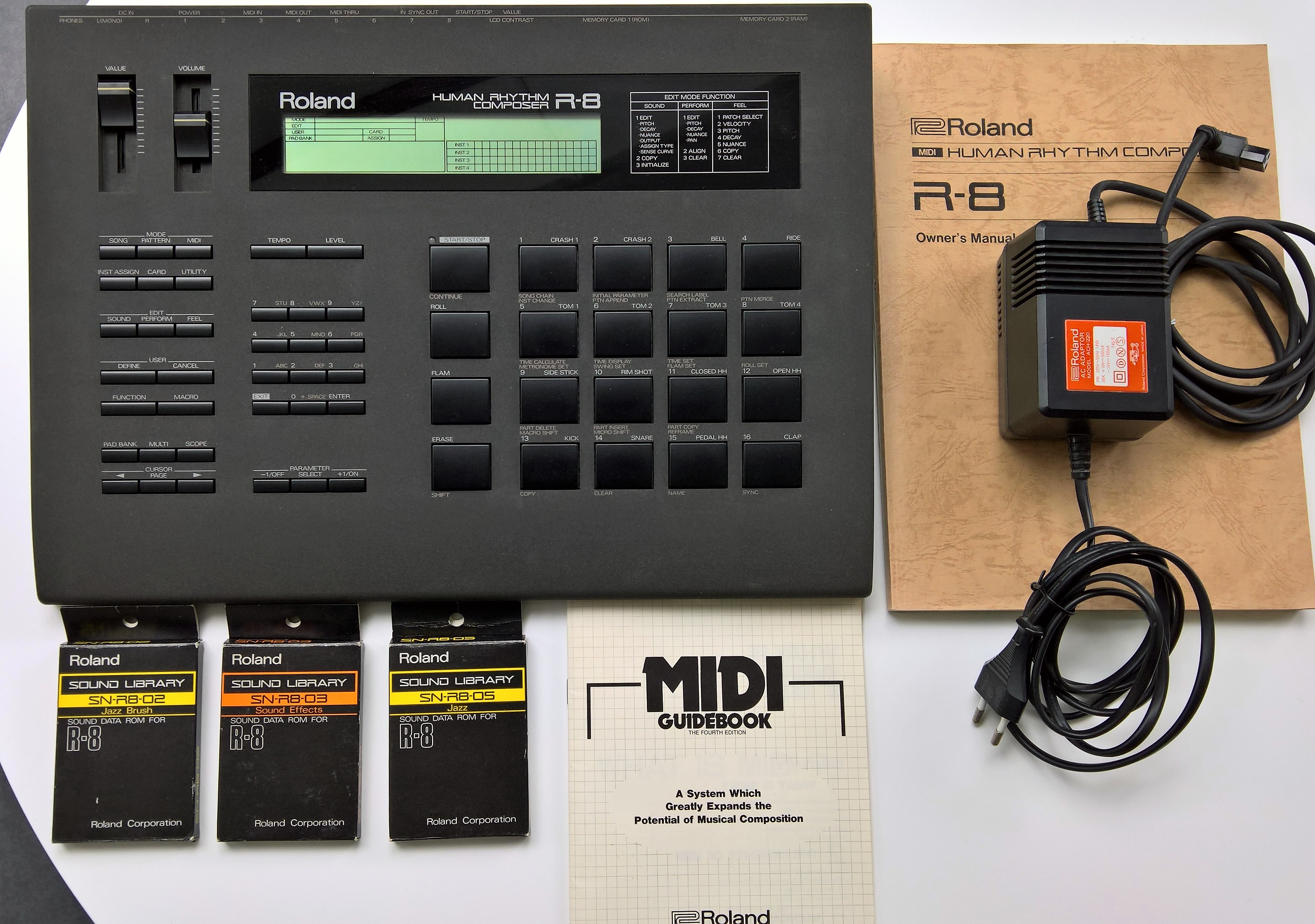 R-8 - Roland R-8 - Audiofanzine