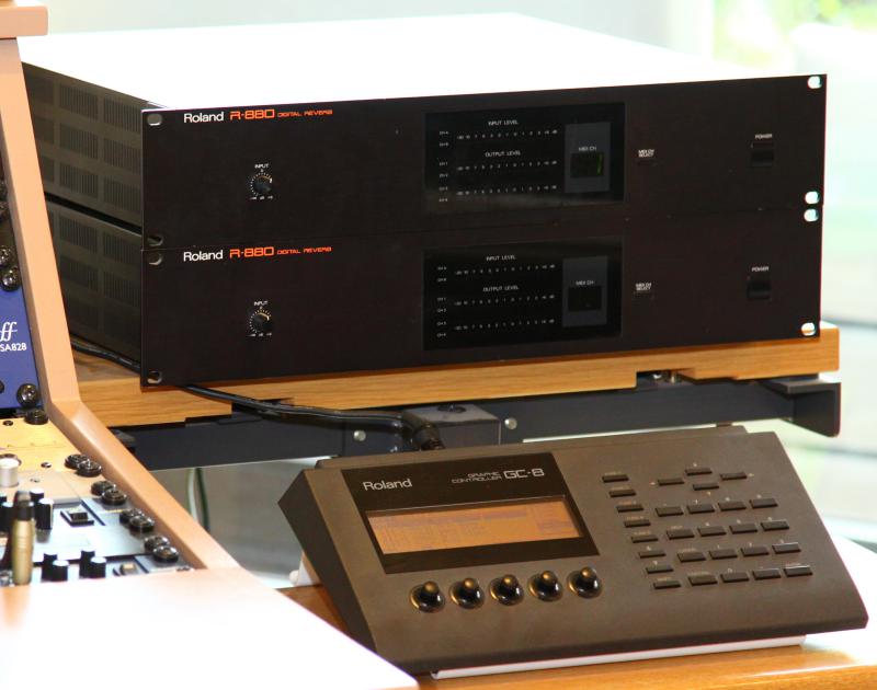 ROLAND R-880 - Version 2 avec télécommande - Parfait état (Ile-de ...