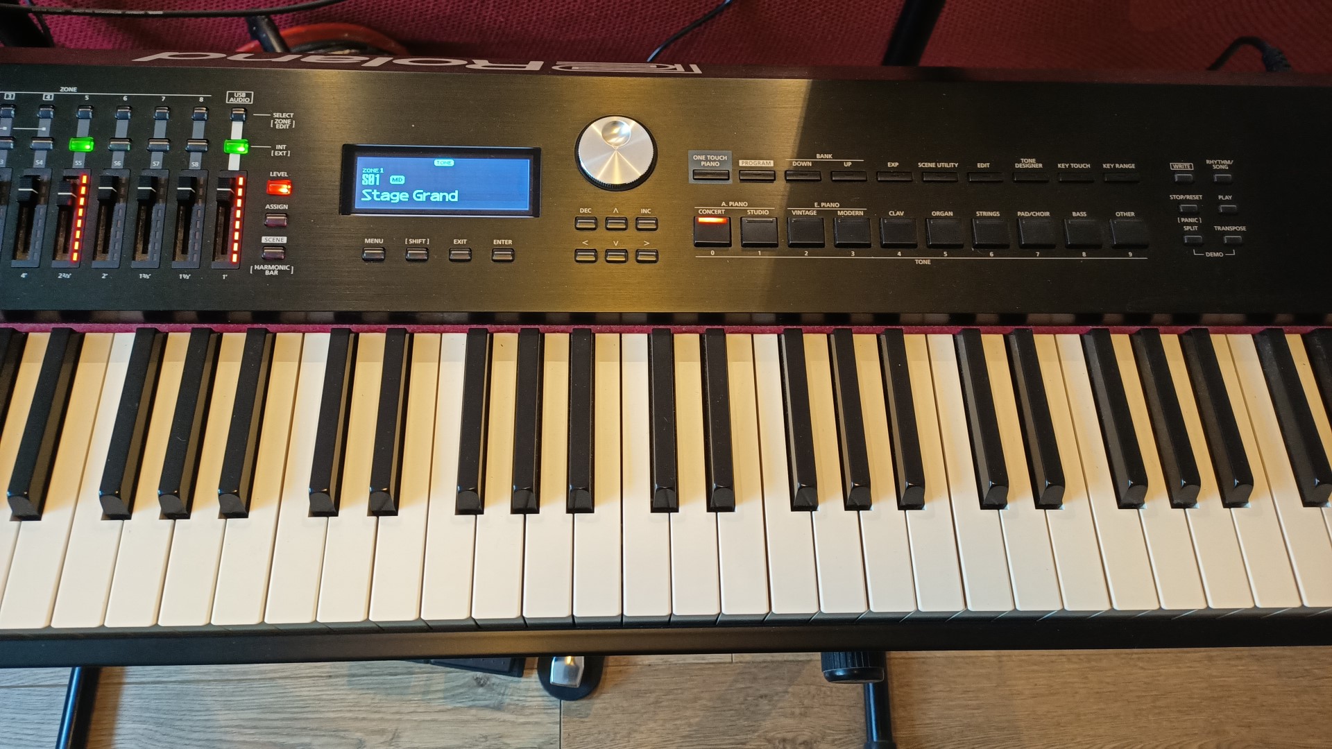 RD-2000 - Roland RD-2000 - Audiofanzine