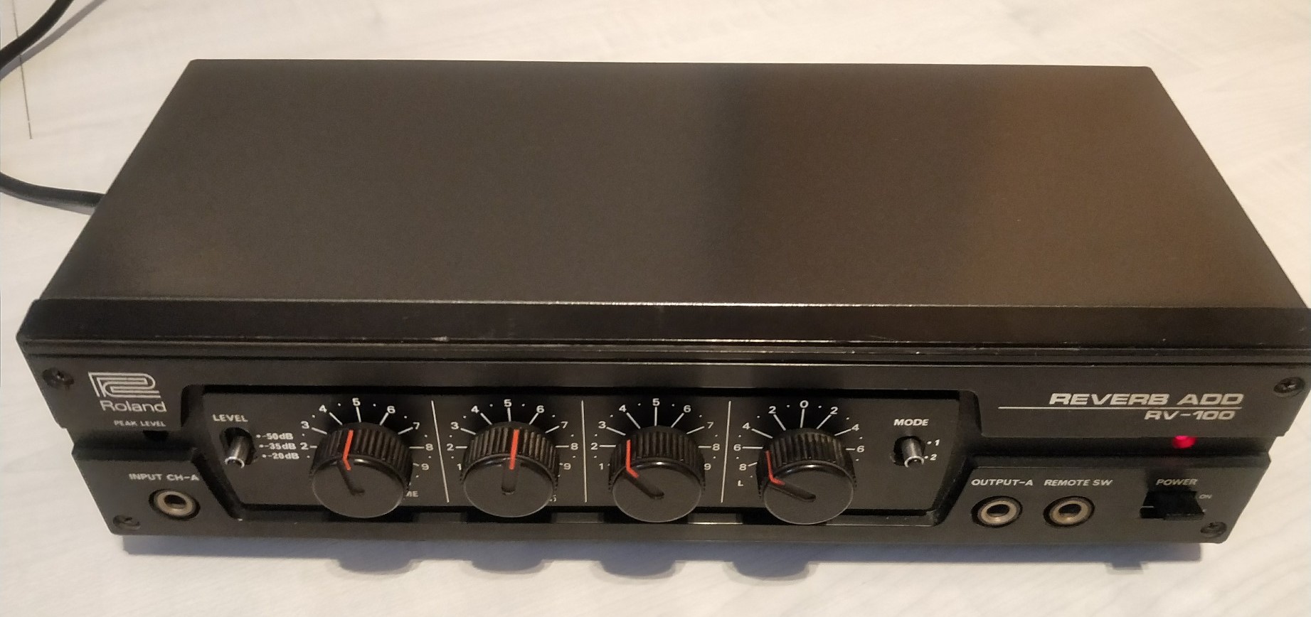 RV 100 - Roland RV 100 - Audiofanzine