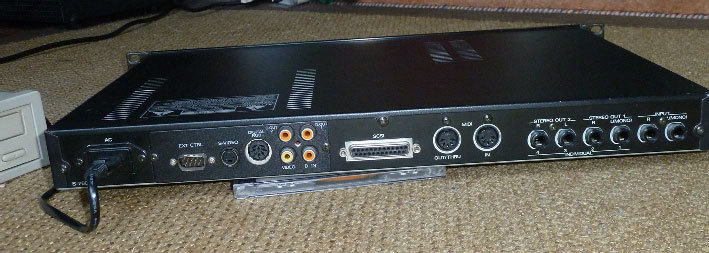 Roland S-760 image (#163683) - Audiofanzine