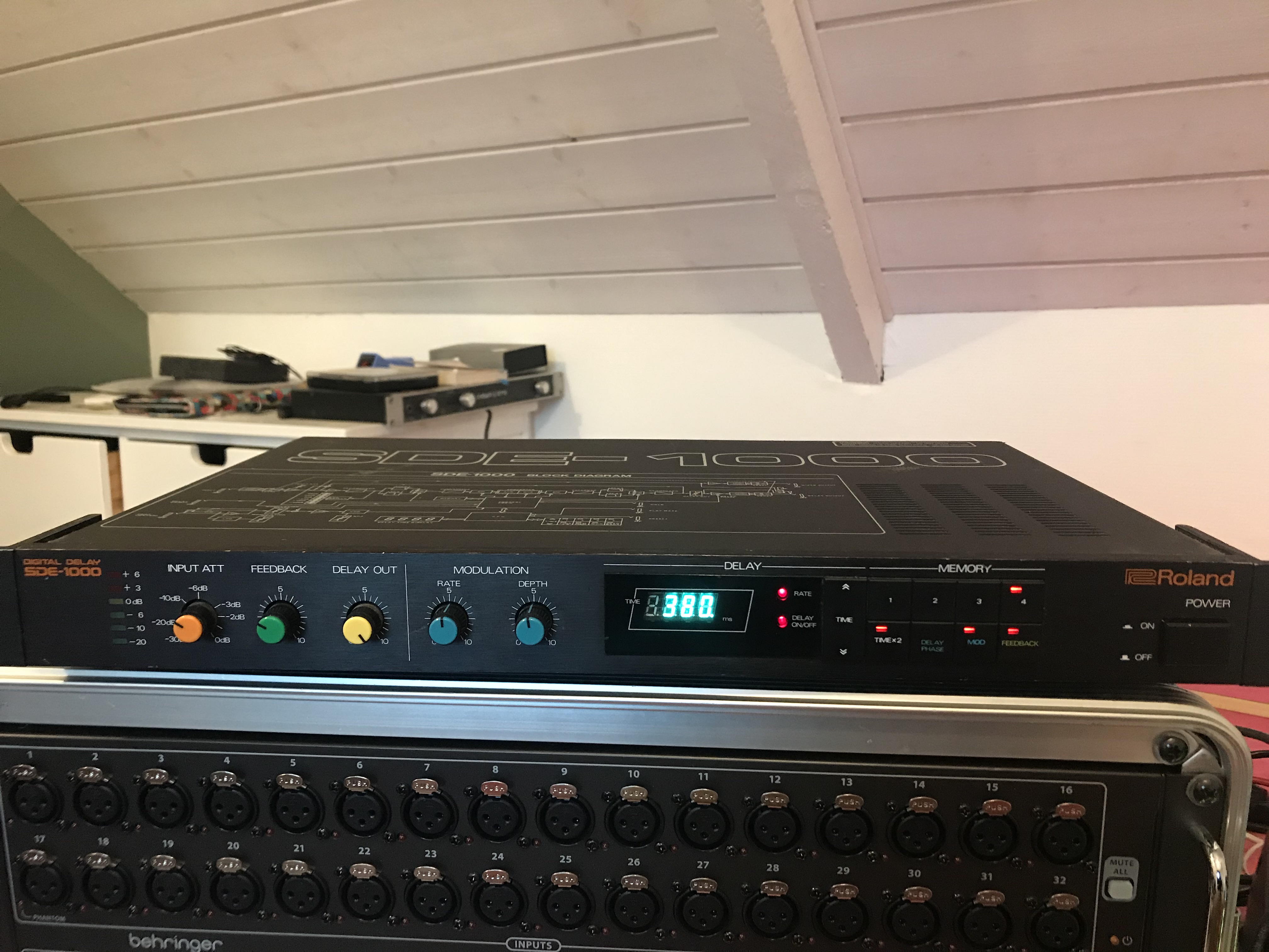 SDE-1000 - Roland SDE-1000 - Audiofanzine