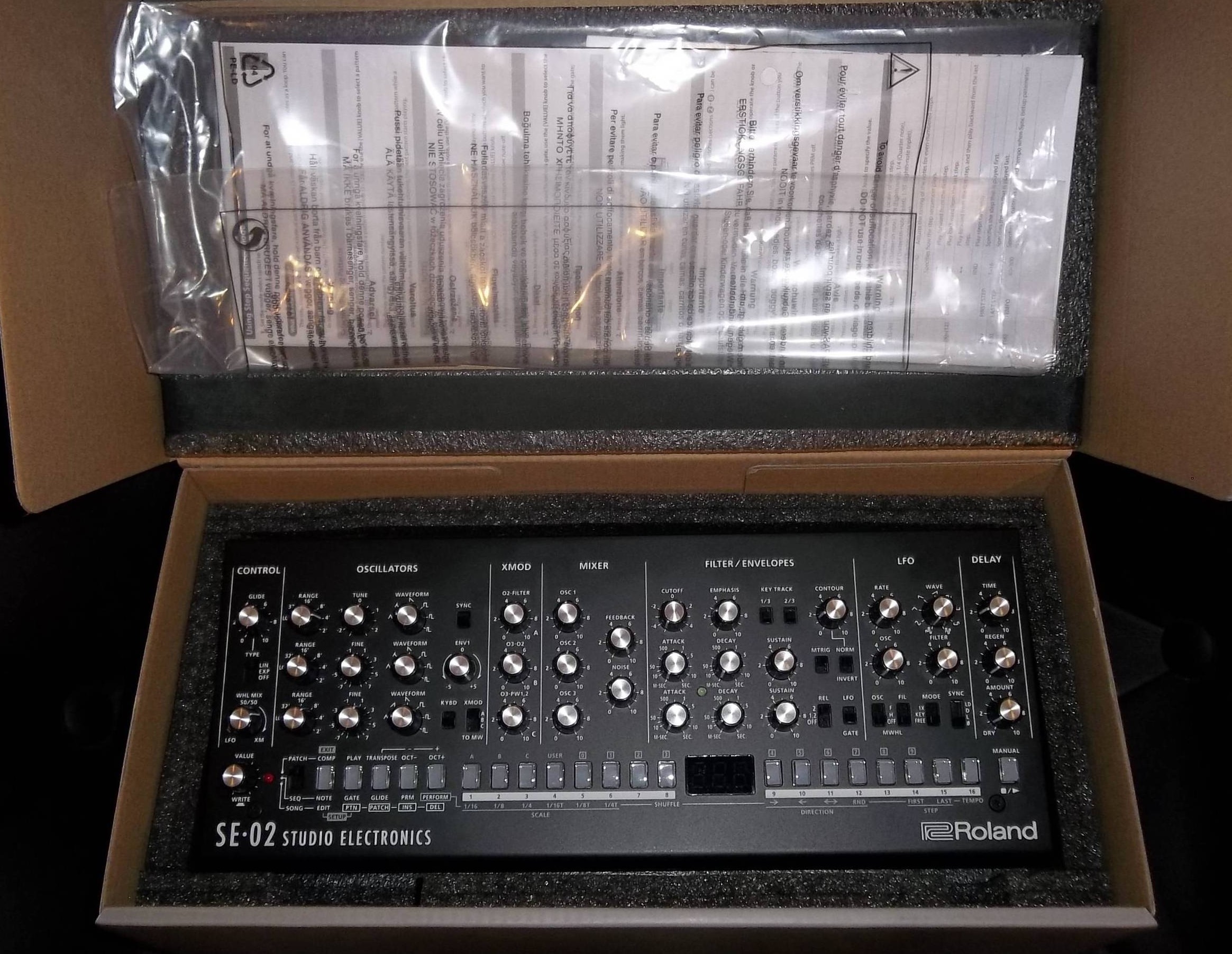 SE-02 - Roland SE-02 - Audiofanzine