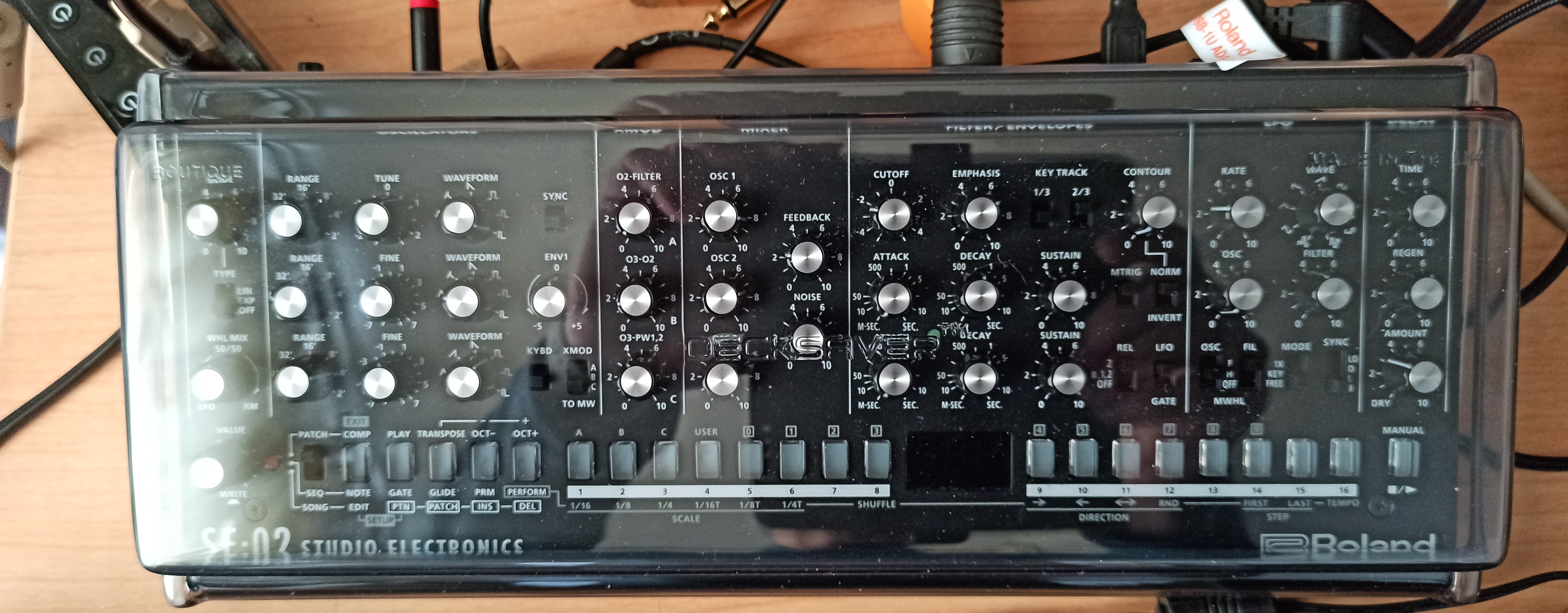 SE-02 - Roland SE-02 - Audiofanzine