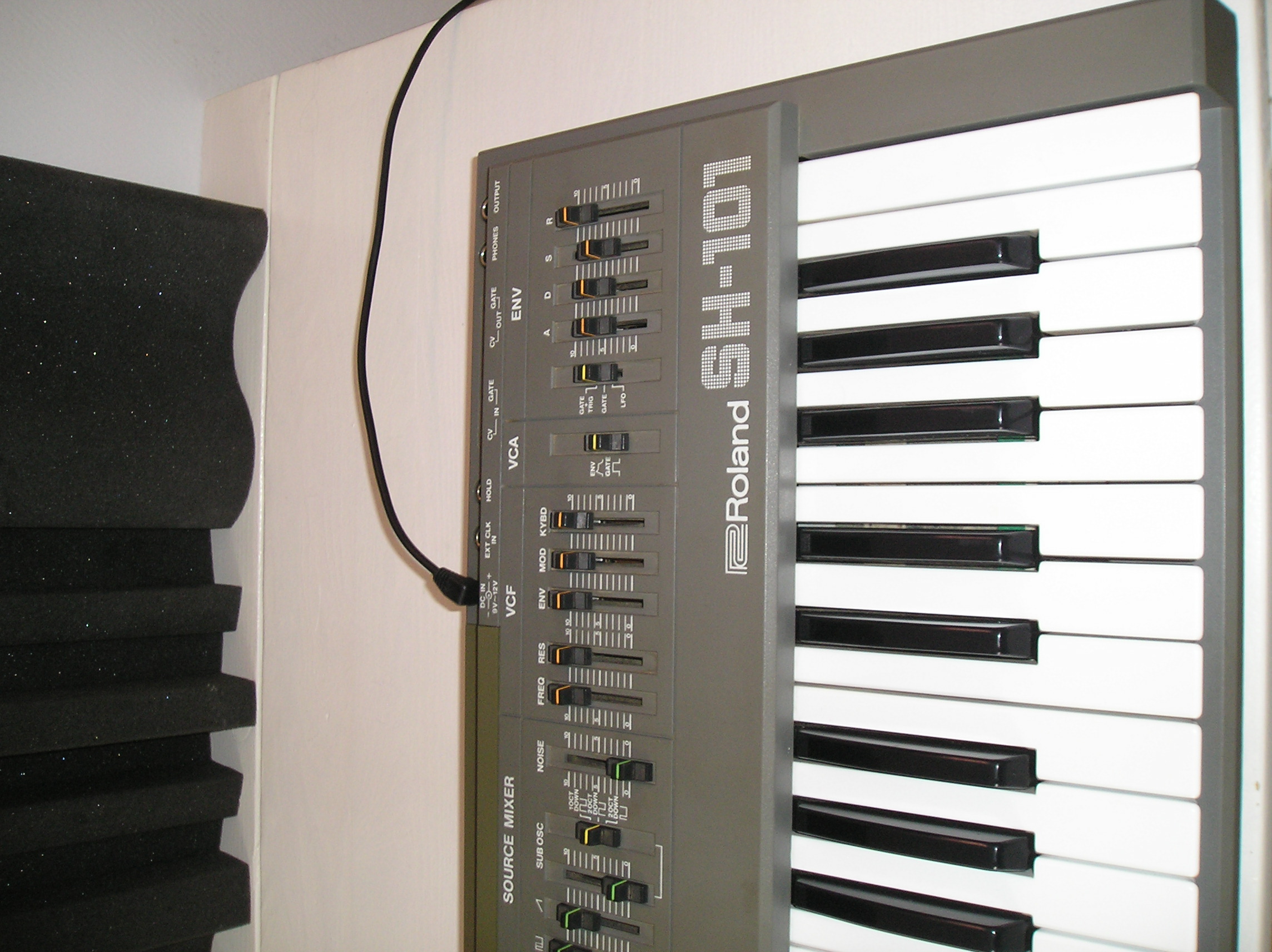 Roland SH-101 image (#1759612) - Audiofanzine