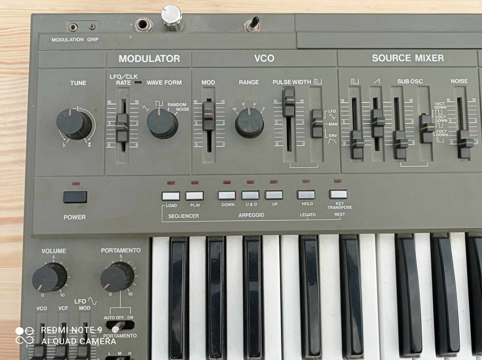 SH-101 - Roland SH-101 - Audiofanzine