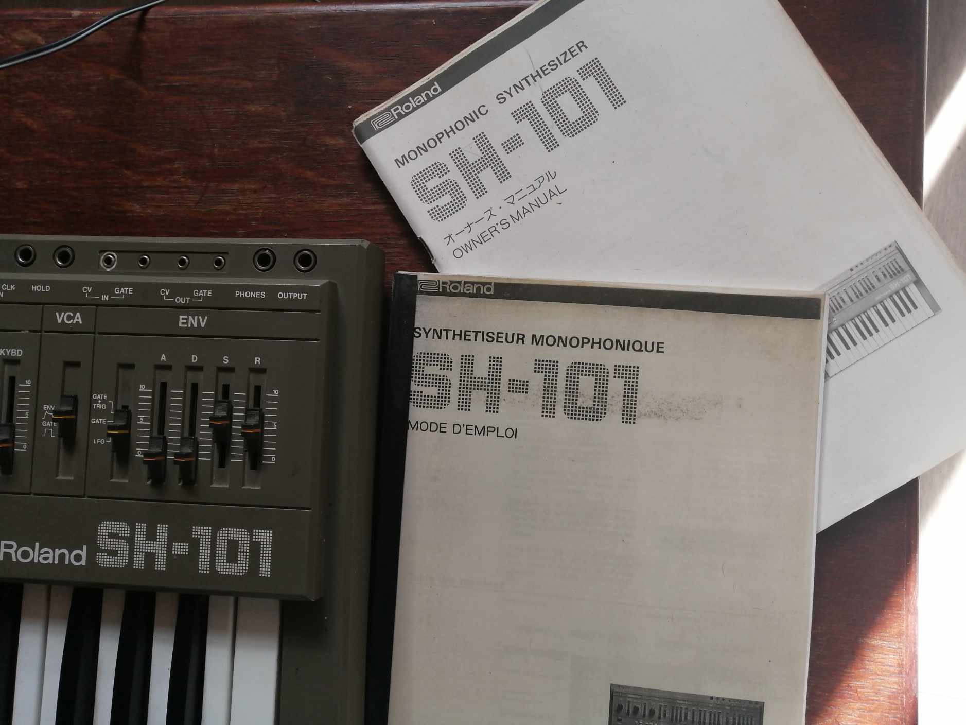 SH-101 - Roland SH-101 - Audiofanzine