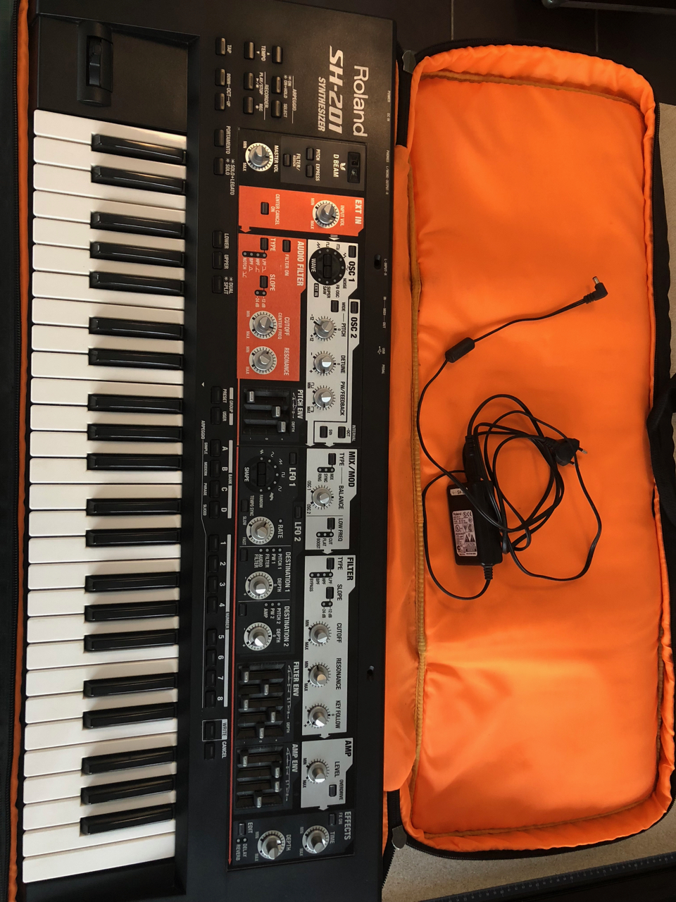 SH-201 - Roland SH-201 - Audiofanzine