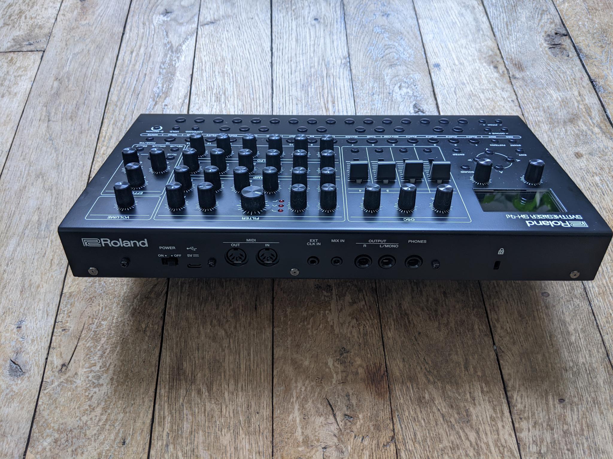 SH-4d - Roland SH-4d - Audiofanzine