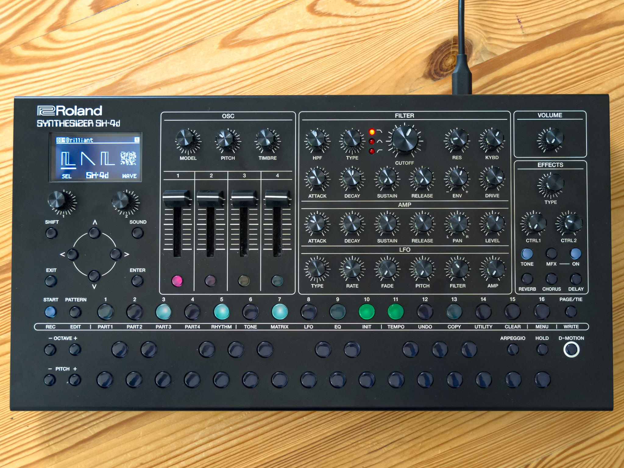 SH-4d - Roland SH-4d - Audiofanzine