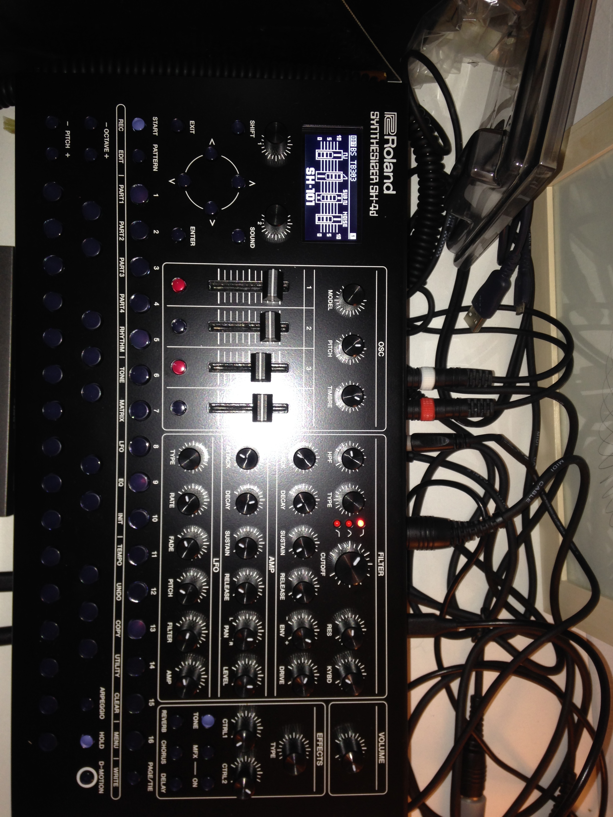 SH-4d - Roland SH-4d - Audiofanzine