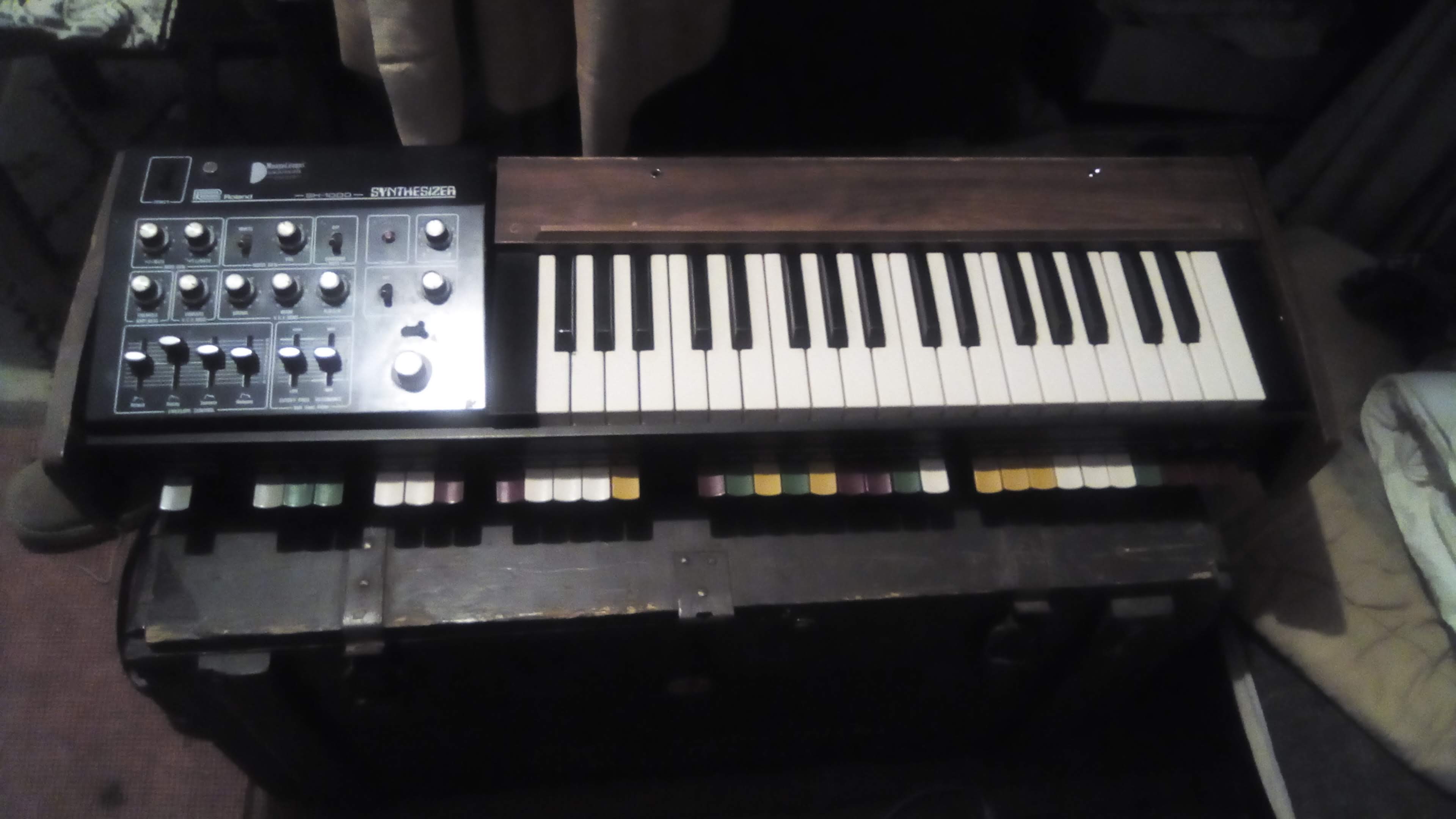 SH1000 - Roland SH1000 - Audiofanzine