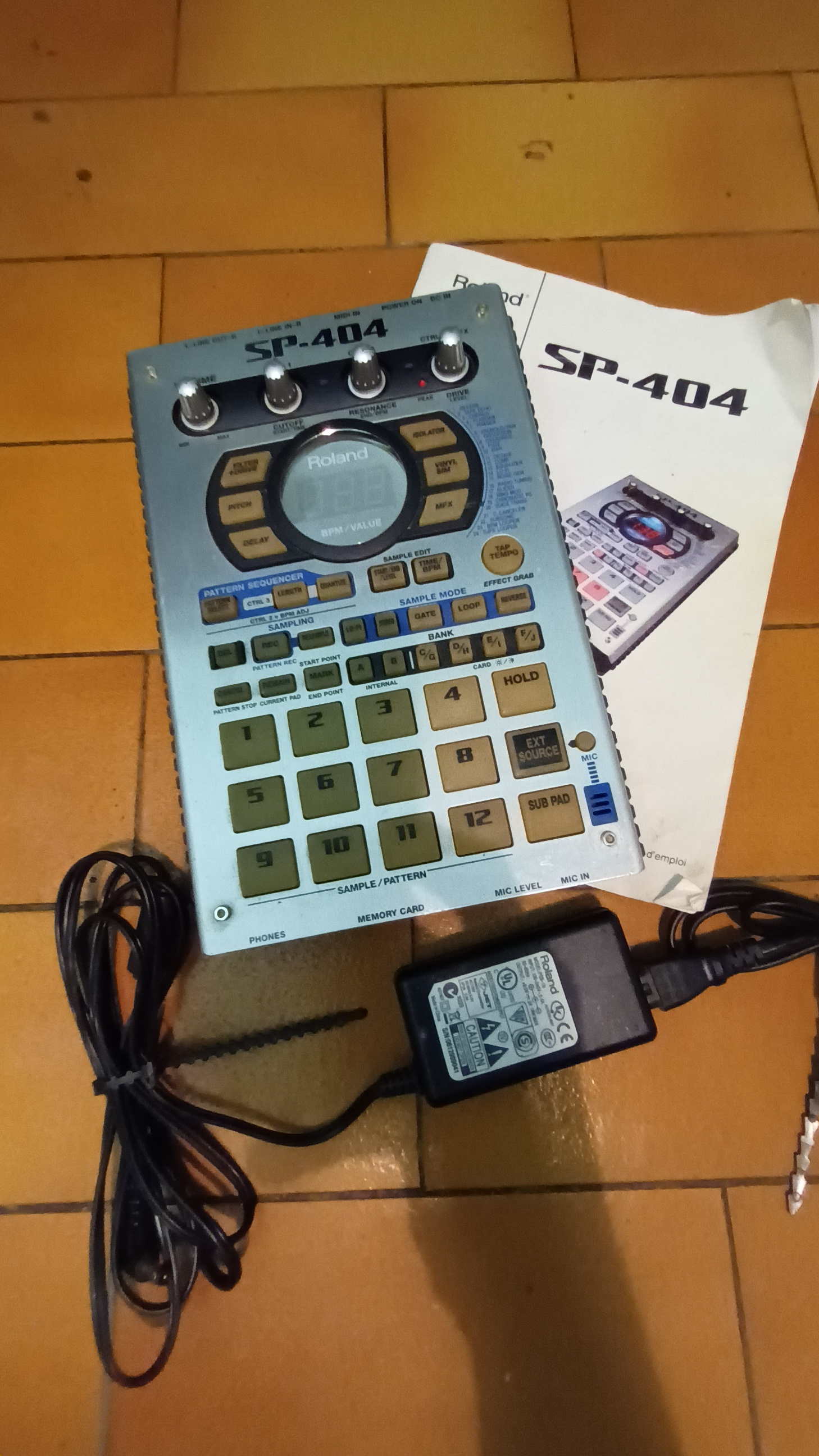 SP-404 - Roland SP-404 - Audiofanzine