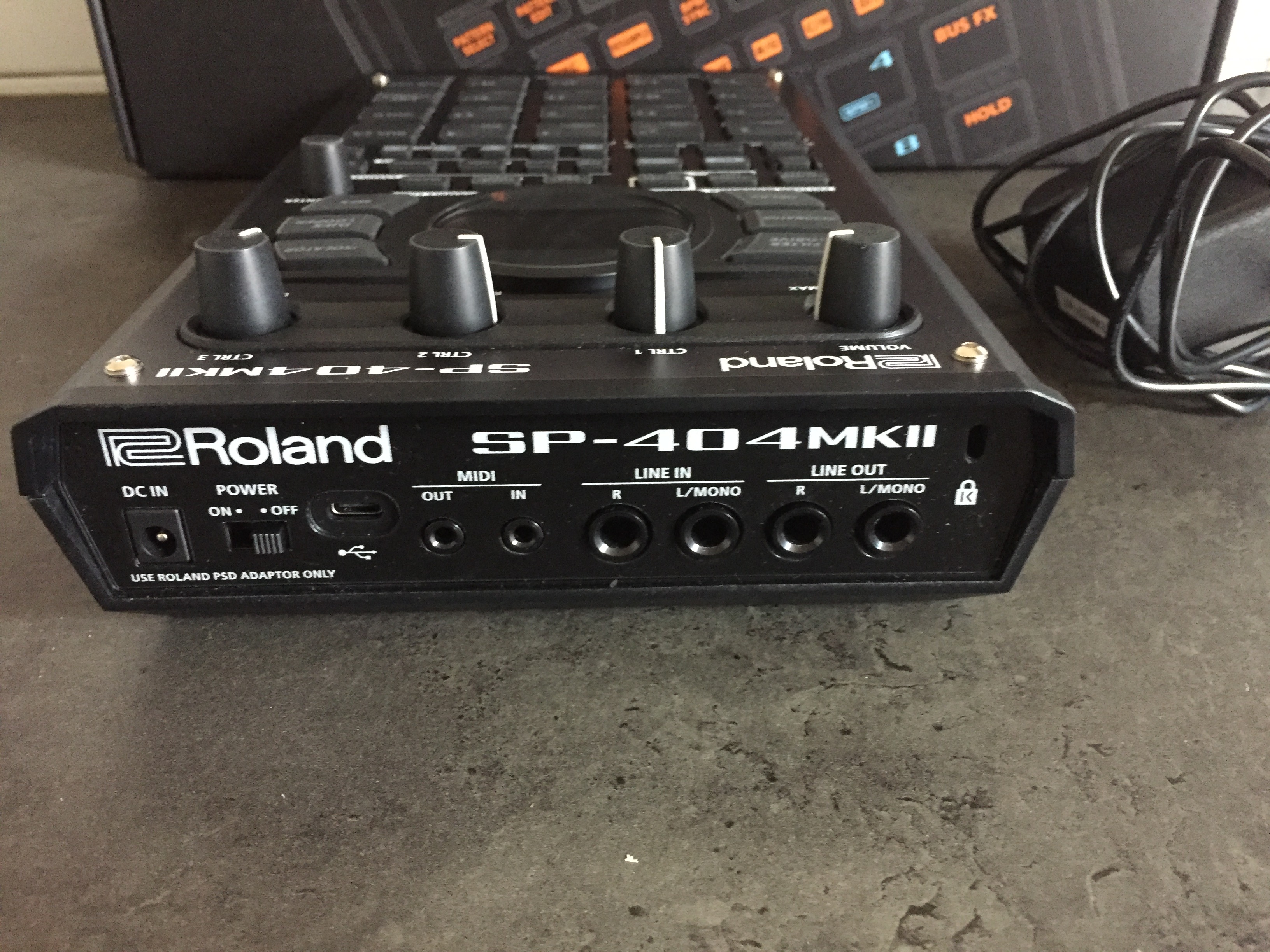 SP-404 MKII - Roland SP-404 MKII - Audiofanzine