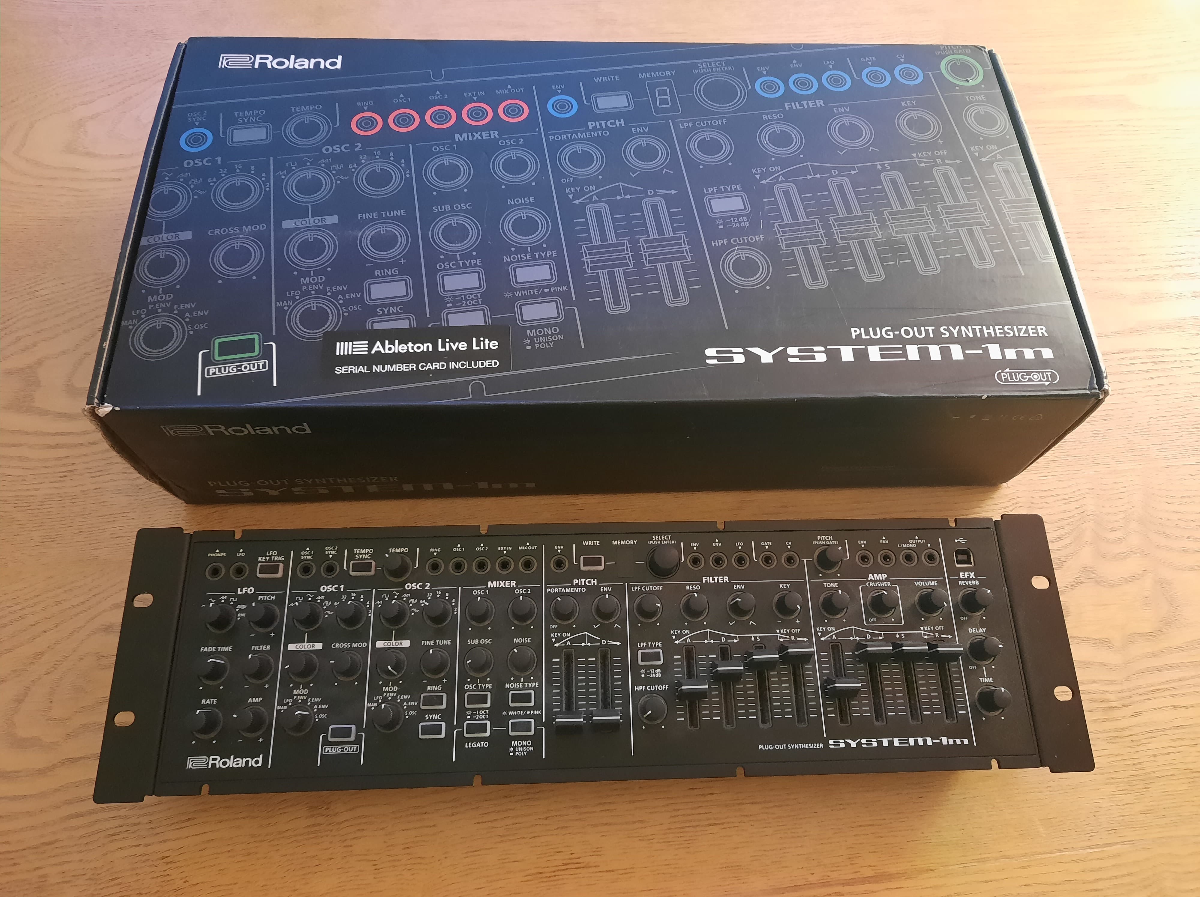 SYSTEM-1m - Roland SYSTEM-1m - Audiofanzine