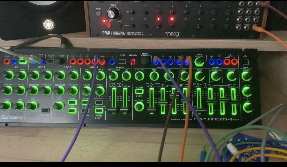 SYSTEM-1m - Roland SYSTEM-1m - Audiofanzine