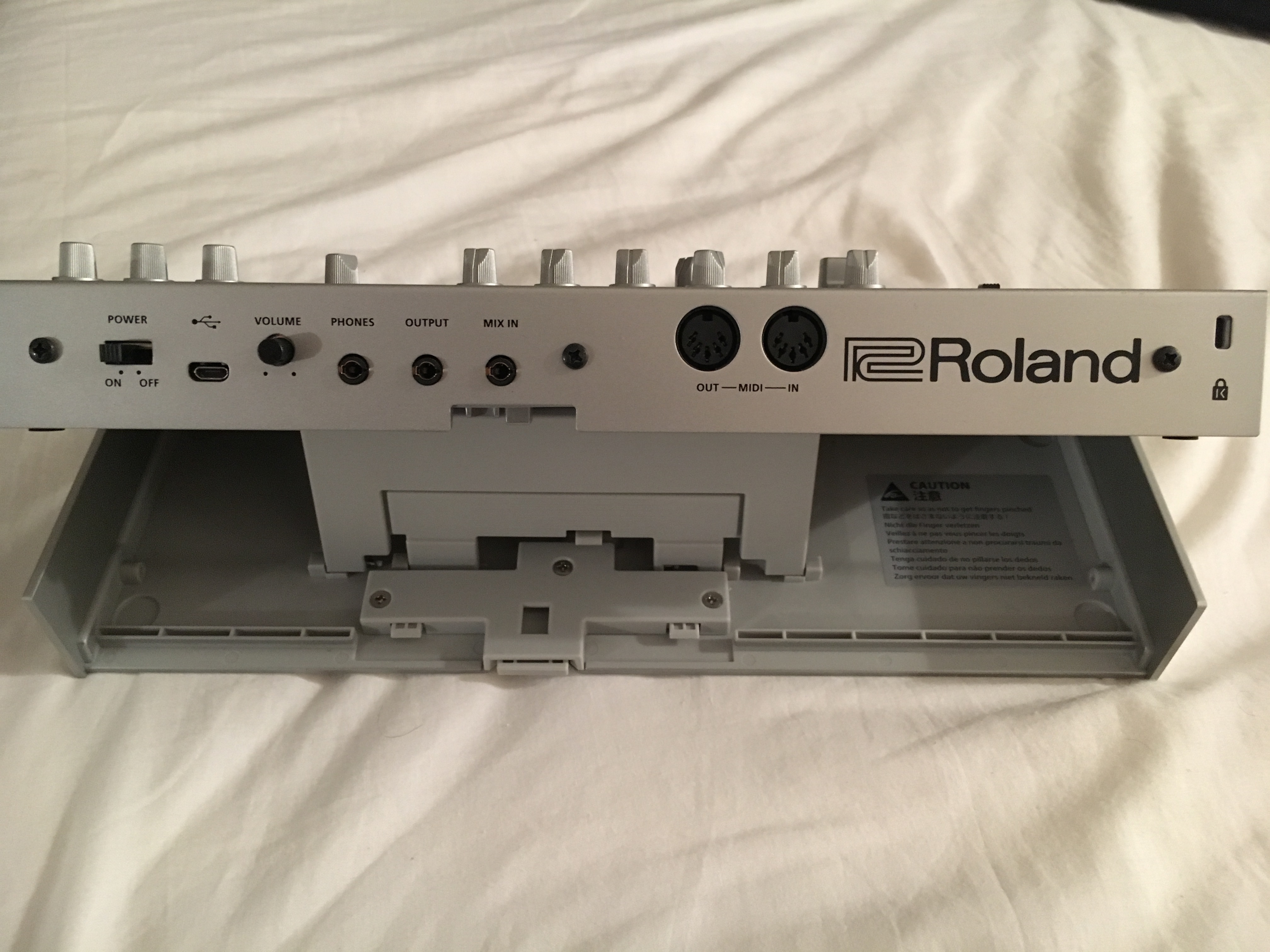 TB-03 - Roland TB-03 - Audiofanzine