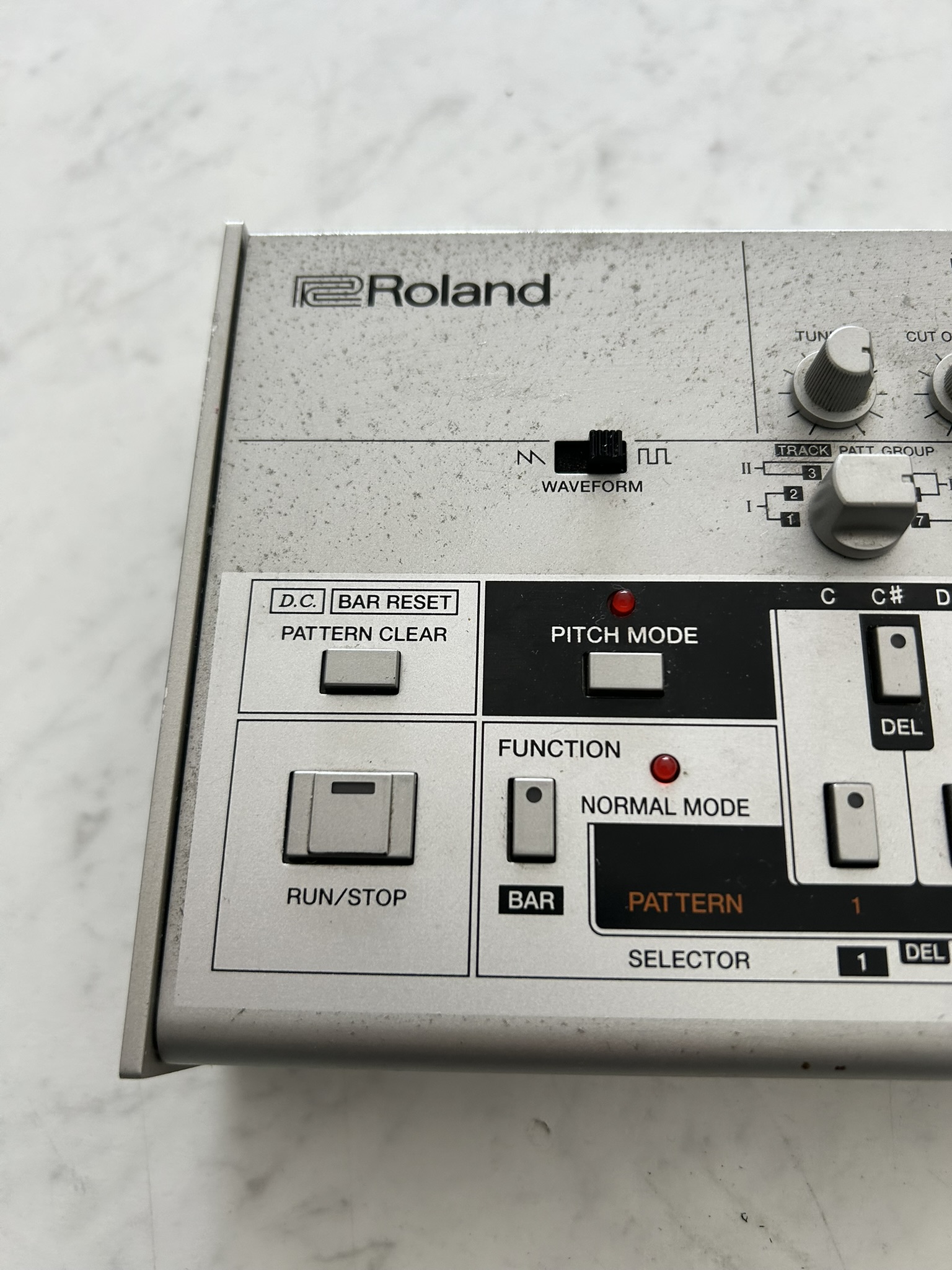 TB-03 - Roland TB-03 - Audiofanzine