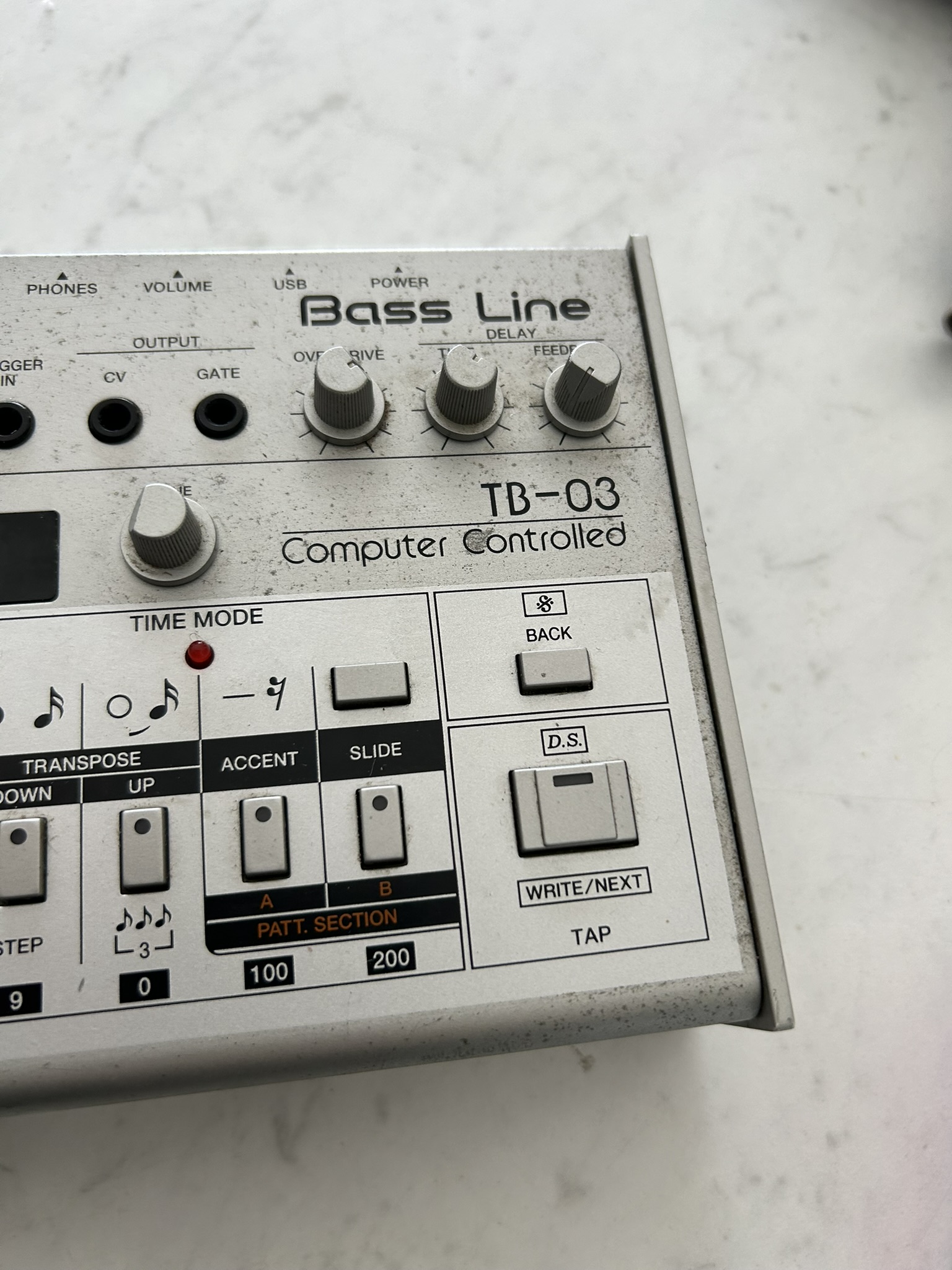 TB-03 - Roland TB-03 - Audiofanzine