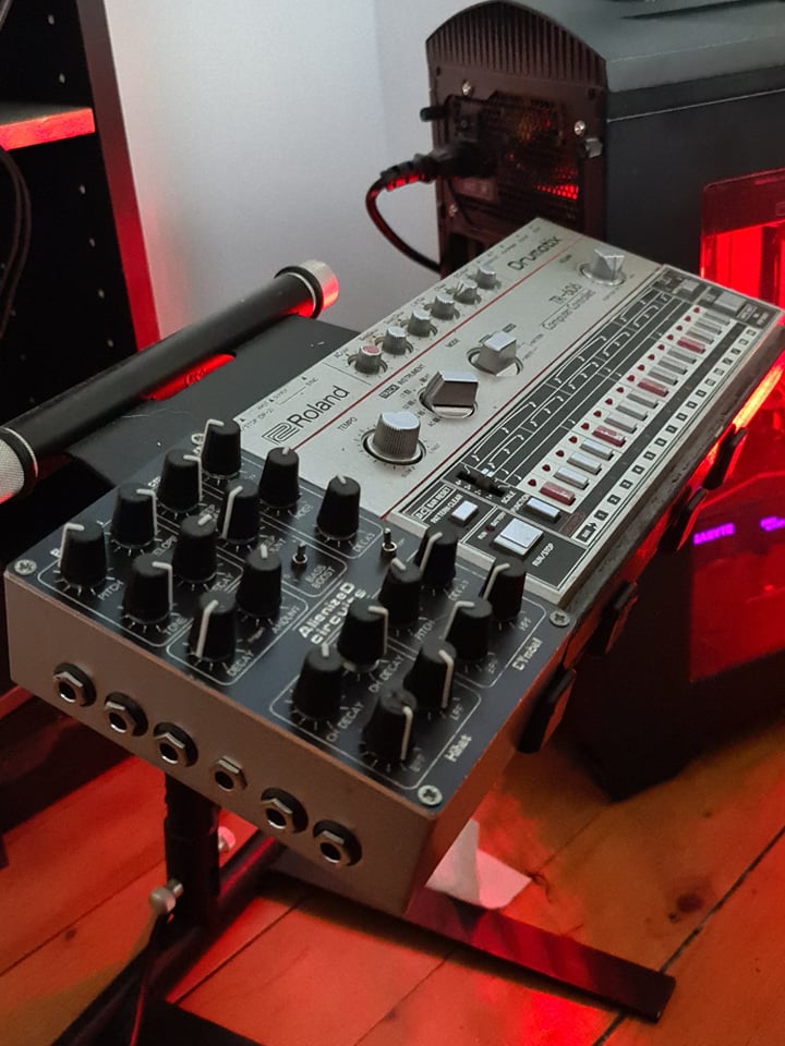 TR-606 - Roland TR-606 - Audiofanzine