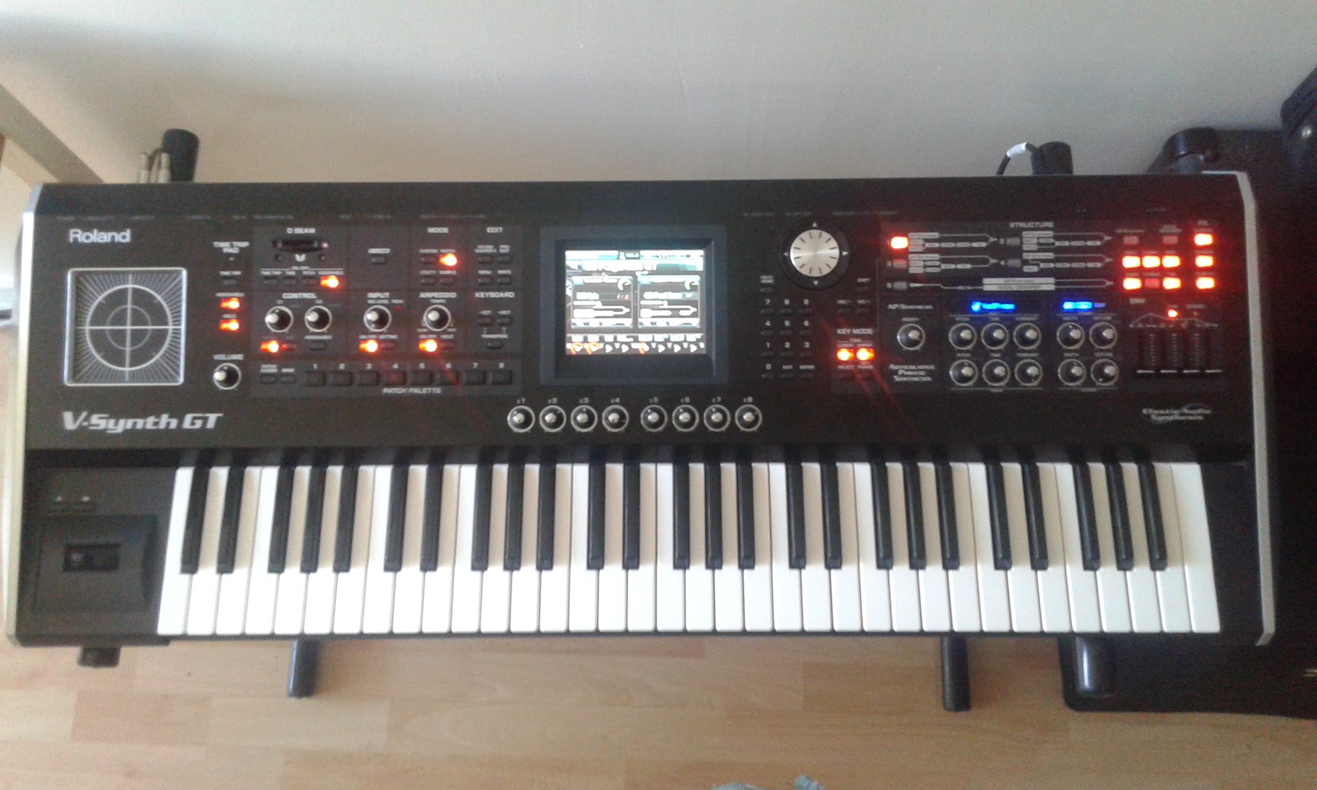 Roland V-Synth GT image (#1787761) - Audiofanzine