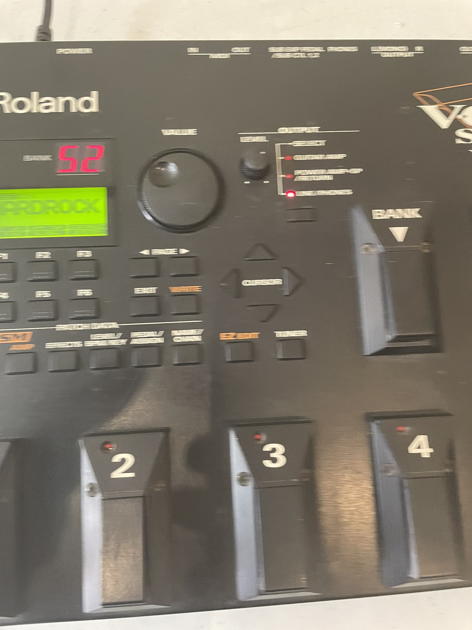 VG-88 VGuitar V2 - Roland VG-88 VGuitar V2 - Audiofanzine