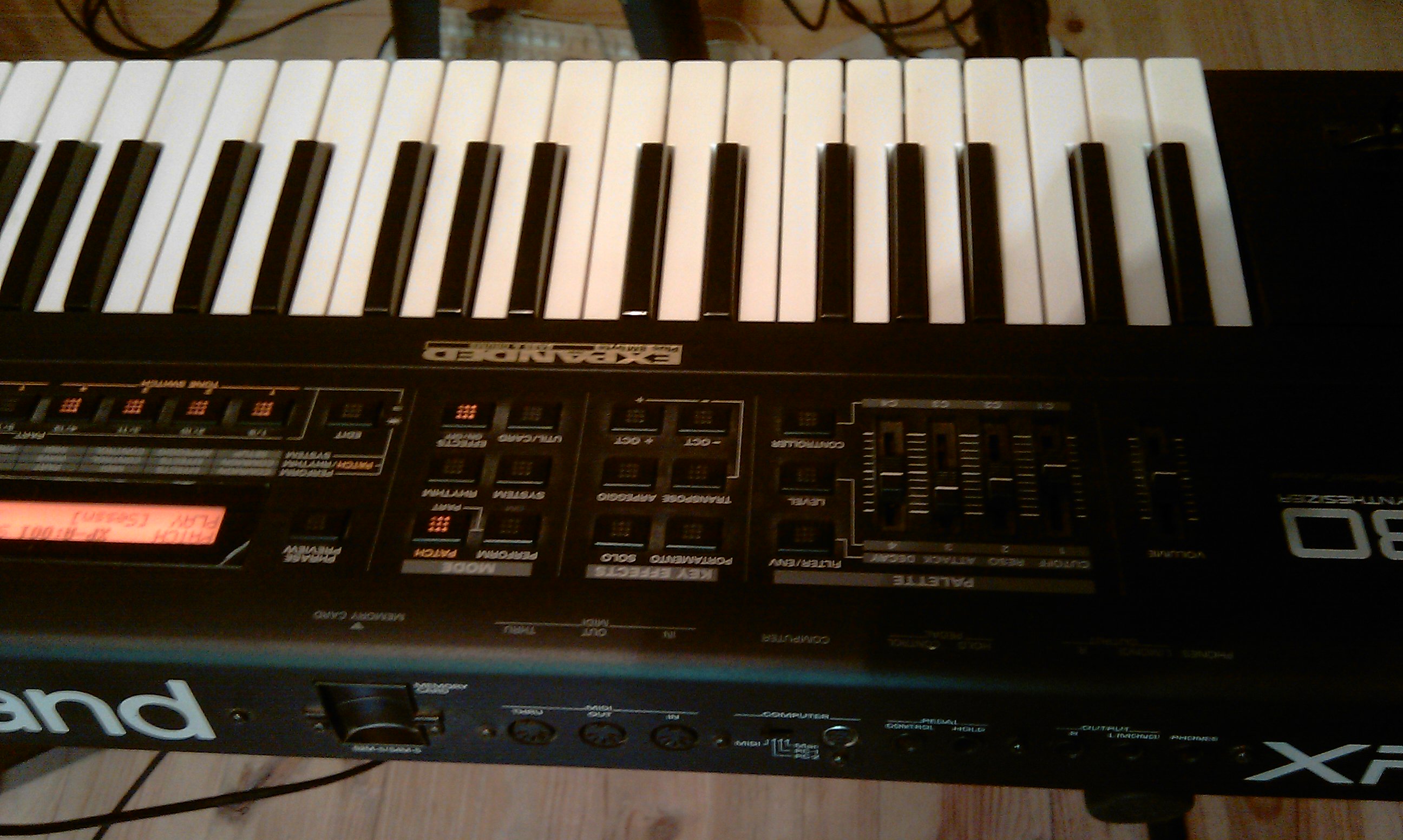 Roland XP-30 image (#236463) - Audiofanzine