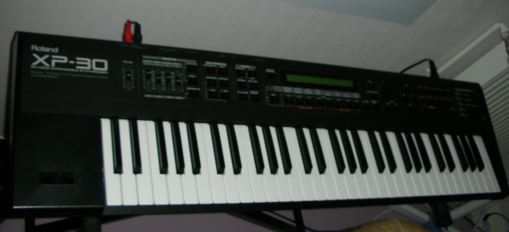 Achat Synthés numériques Roland d'occasion - Audiofanzine