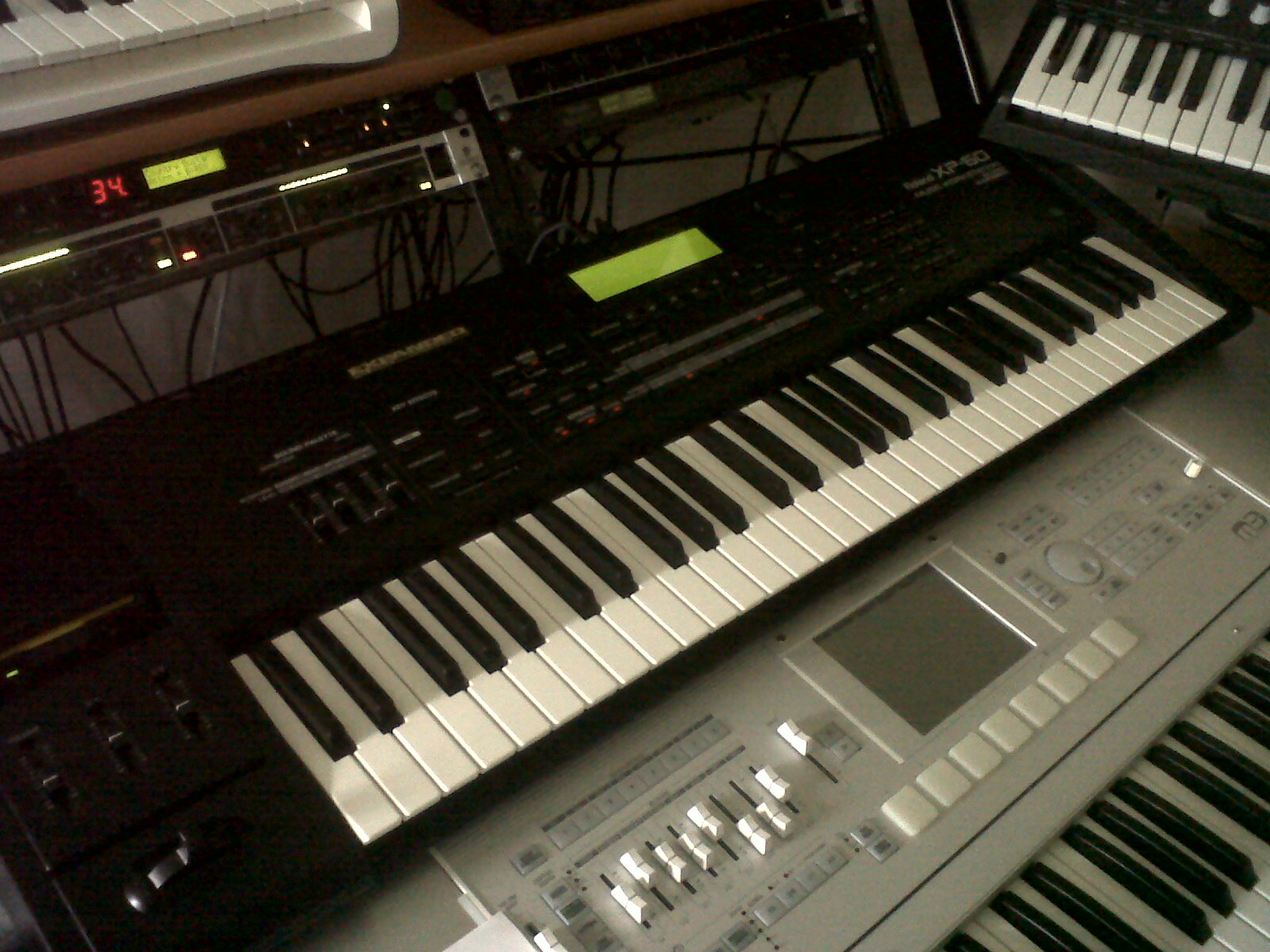 Photo Roland XP 60 : Roland XP 60 (45026) (#548667) - Audiofanzine