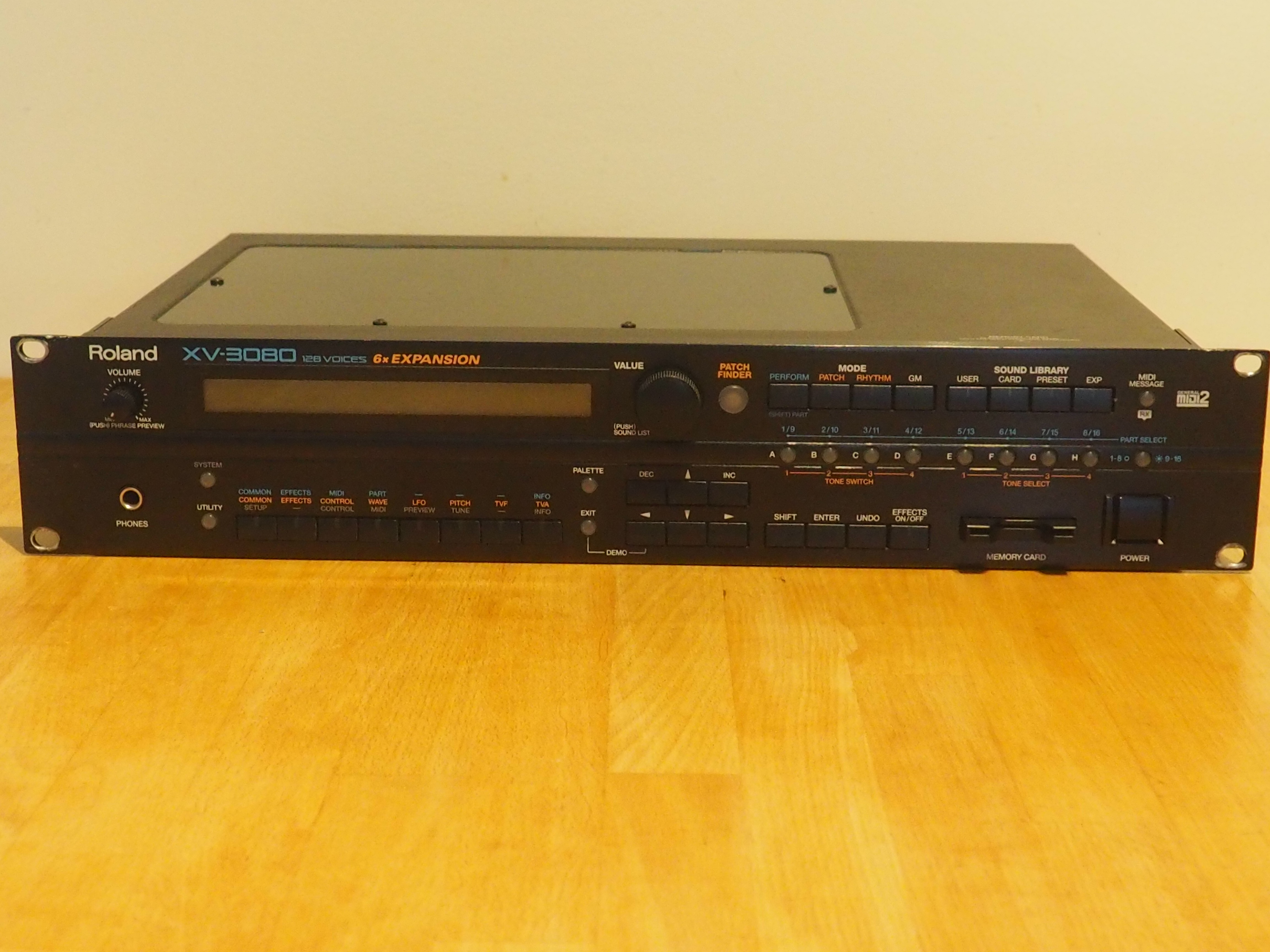 XV-3080 - Roland XV-3080 - Audiofanzine