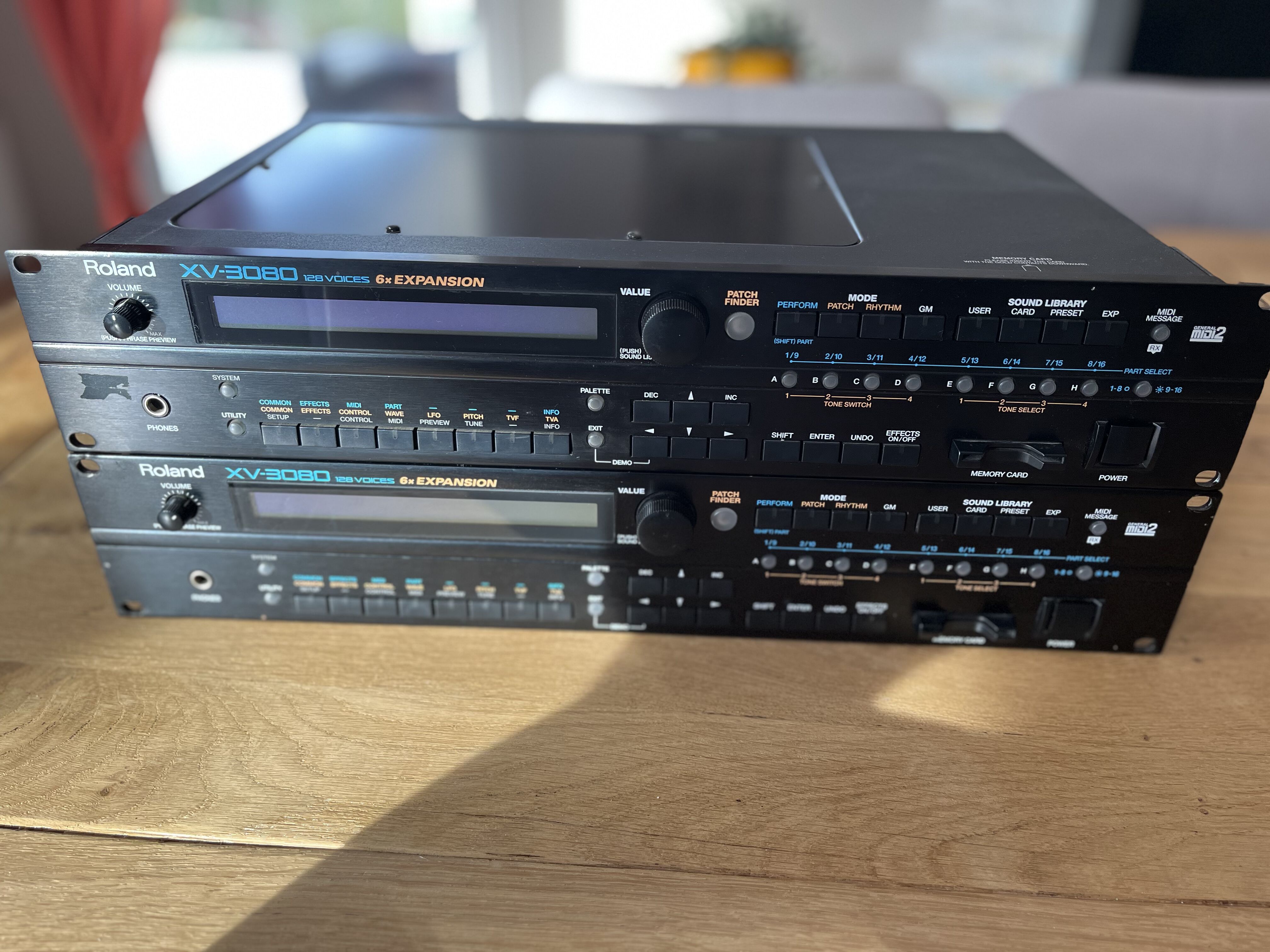 XV-3080 - Roland XV-3080 - Audiofanzine