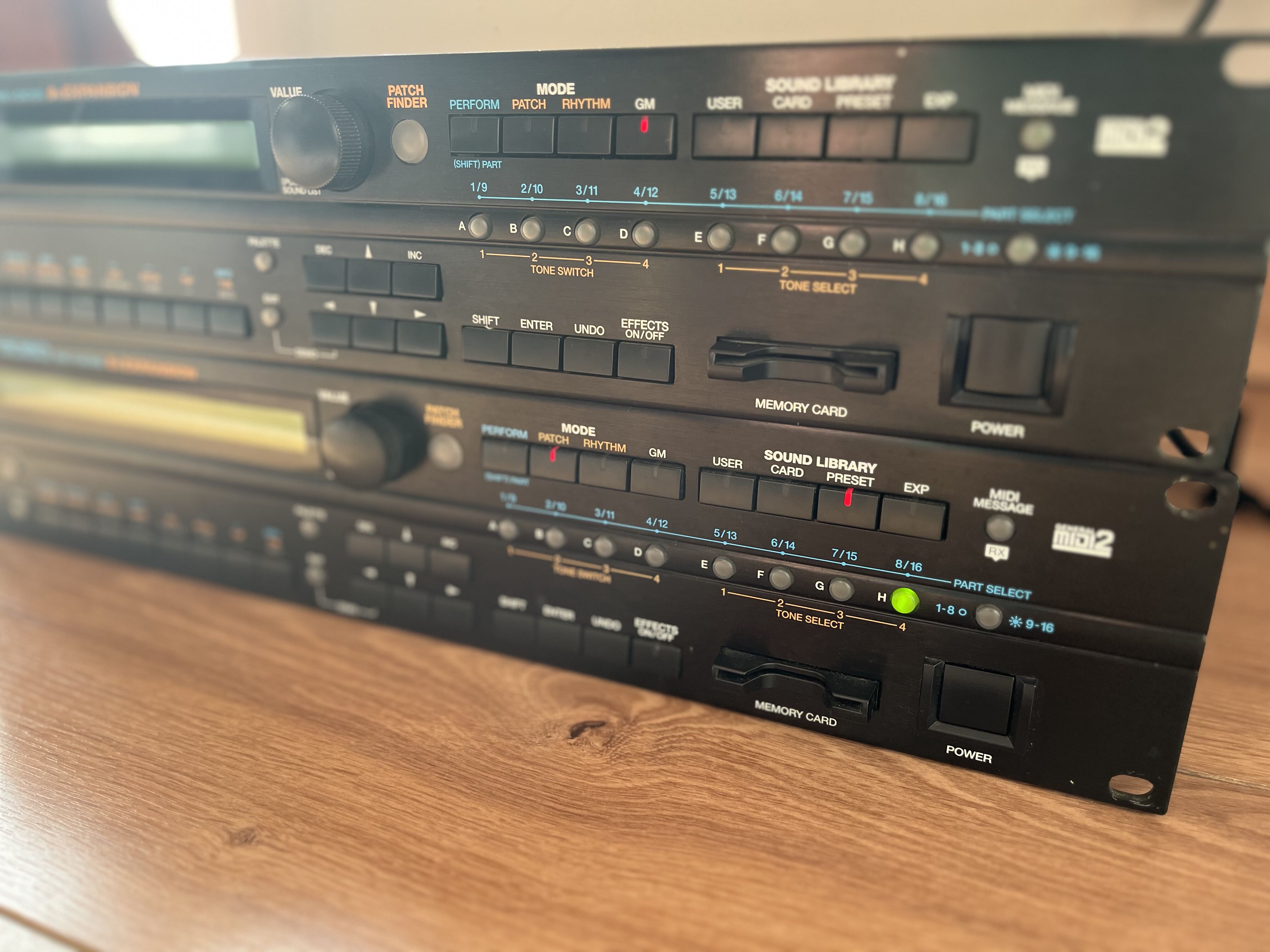 XV-3080 - Roland XV-3080 - Audiofanzine
