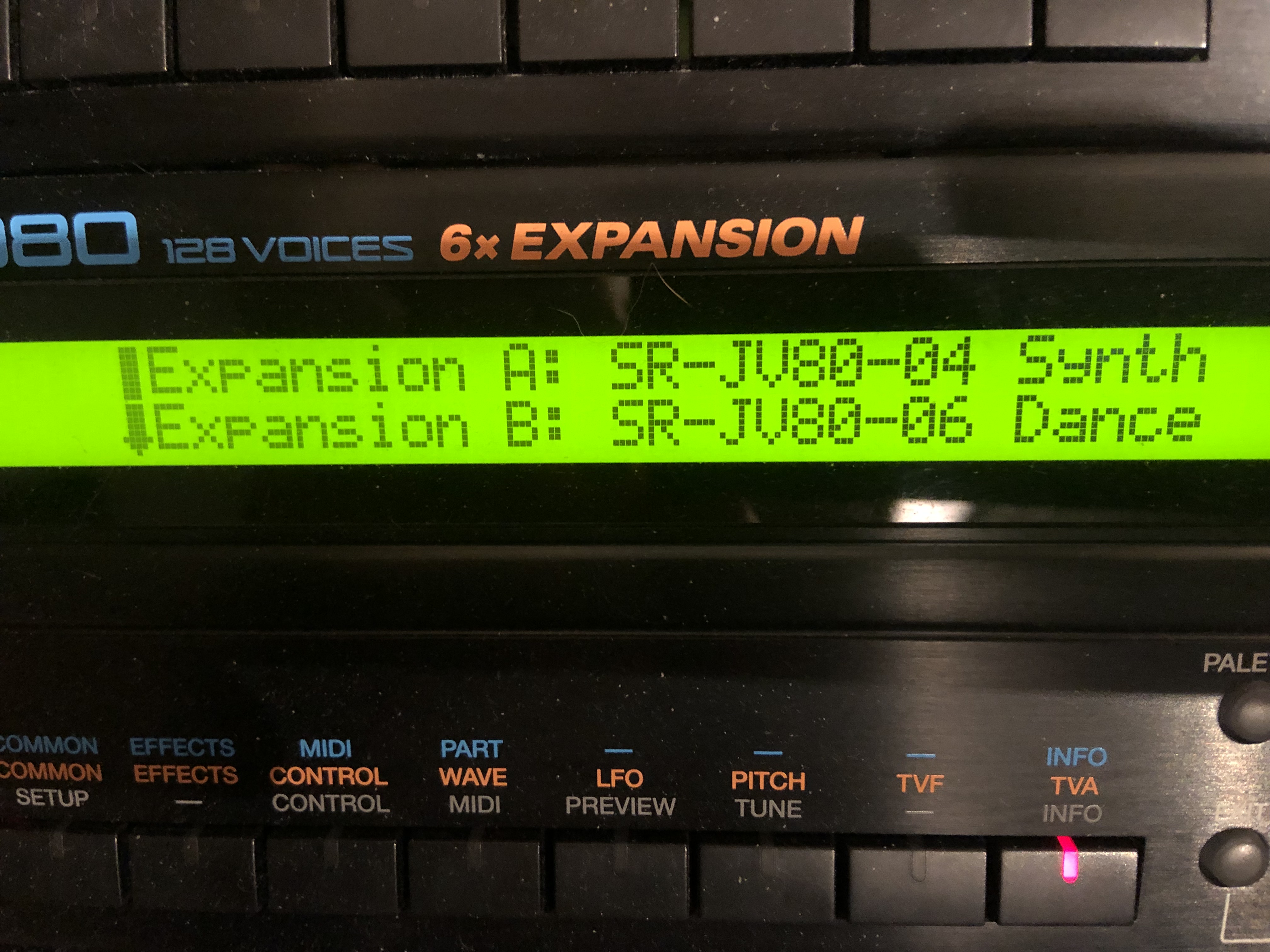 XV-3080 - Roland XV-3080 - Audiofanzine