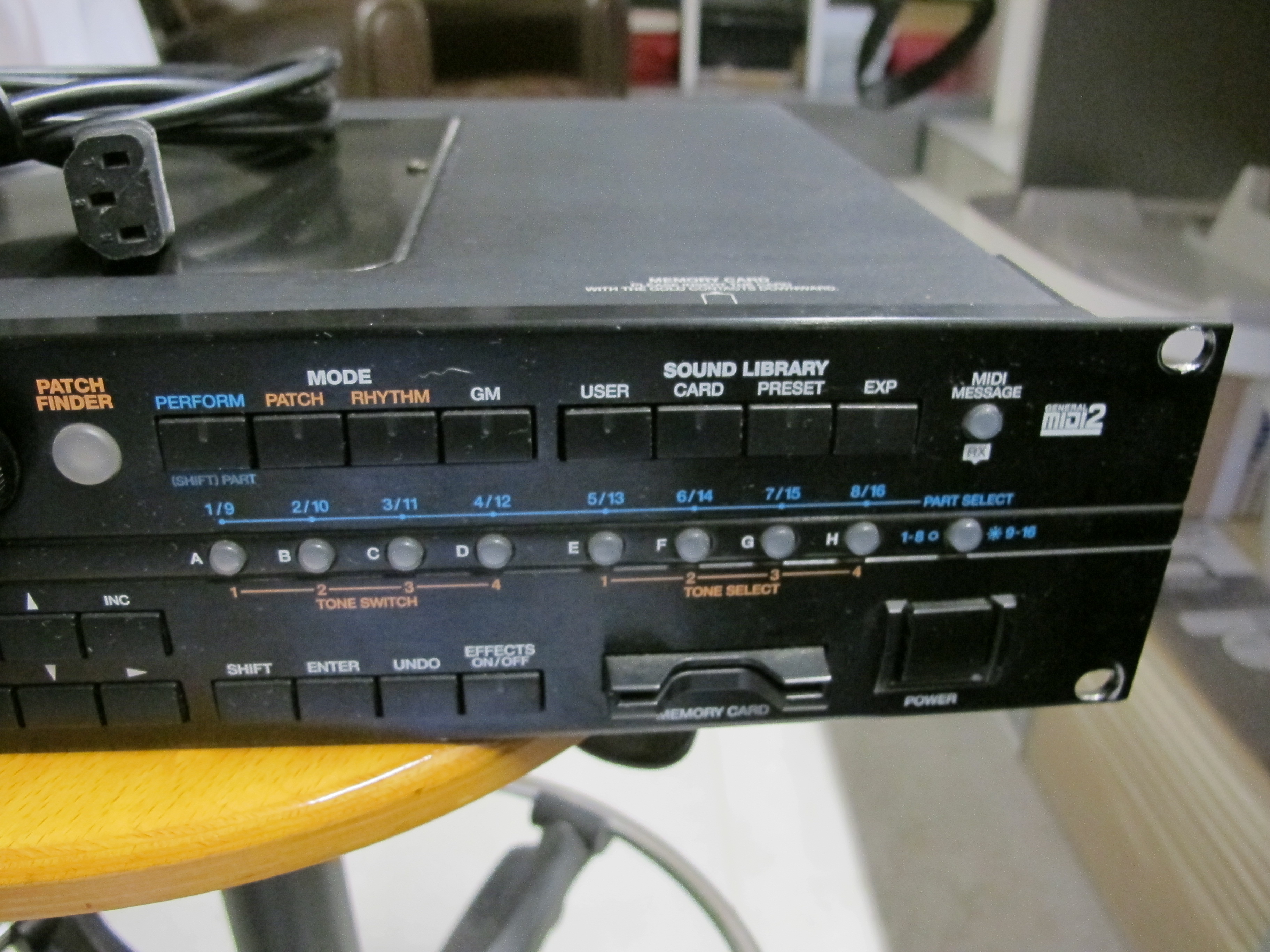 XV-3080 - Roland XV-3080 - Audiofanzine