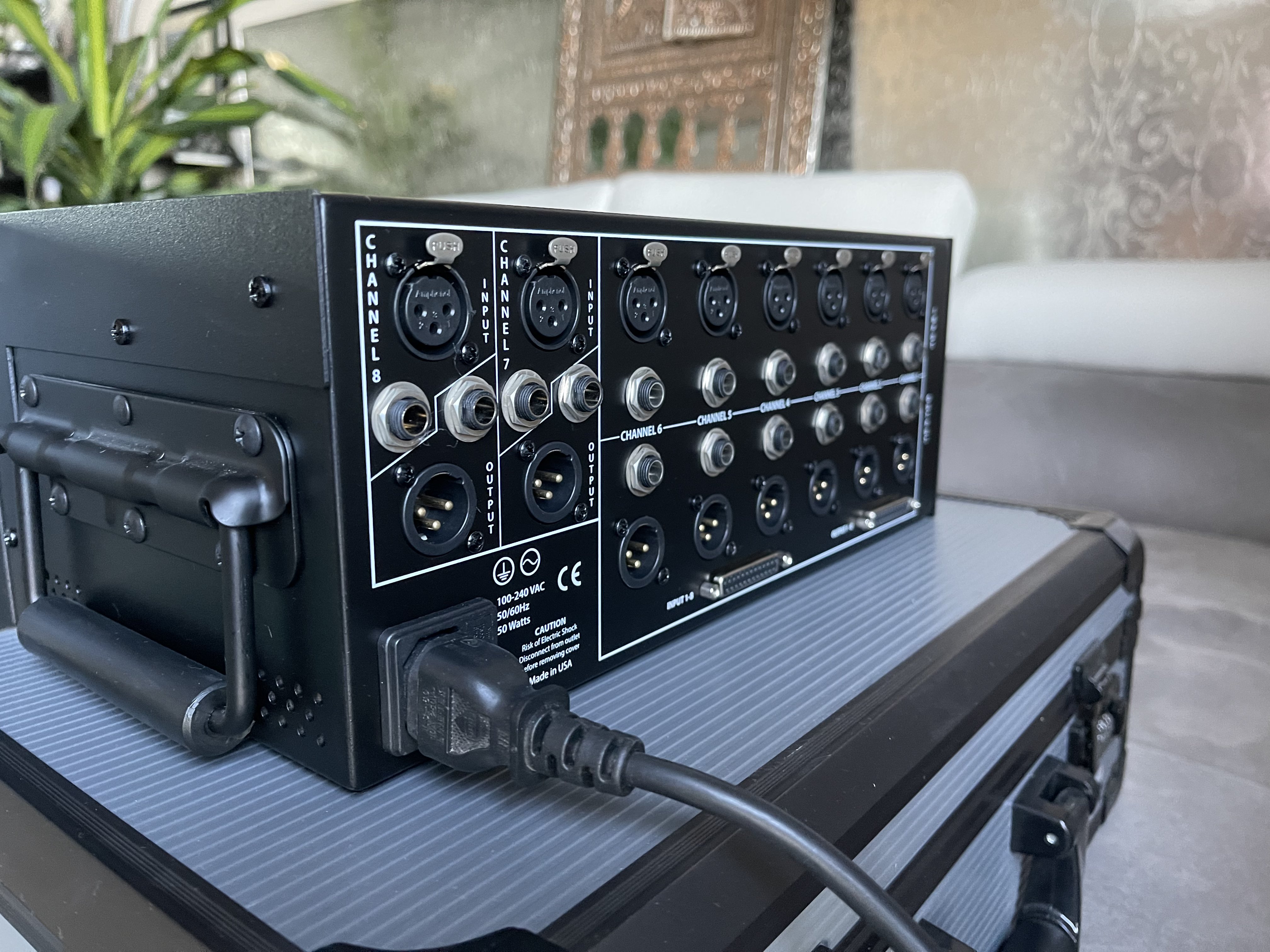 R6 - Rupert Neve Designs R6 - Audiofanzine